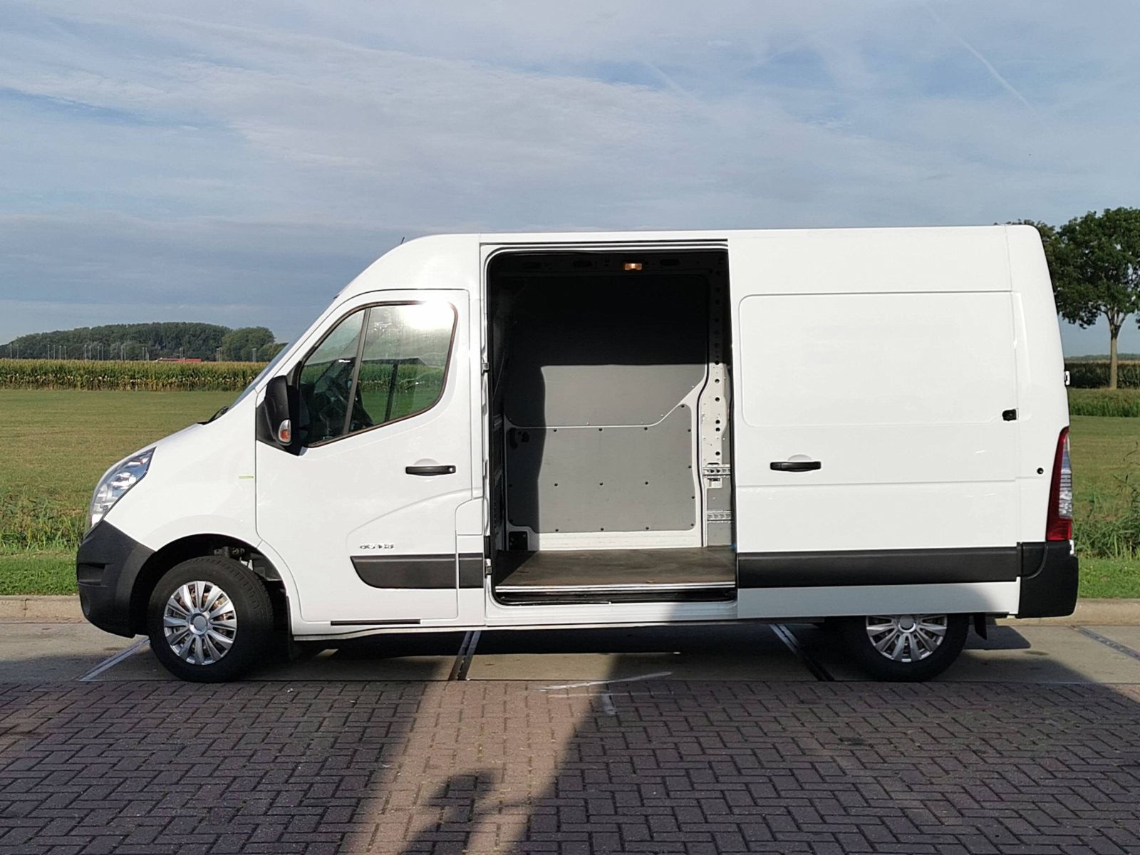 RENAULT MASTER 2.3 - Kleyn Vans