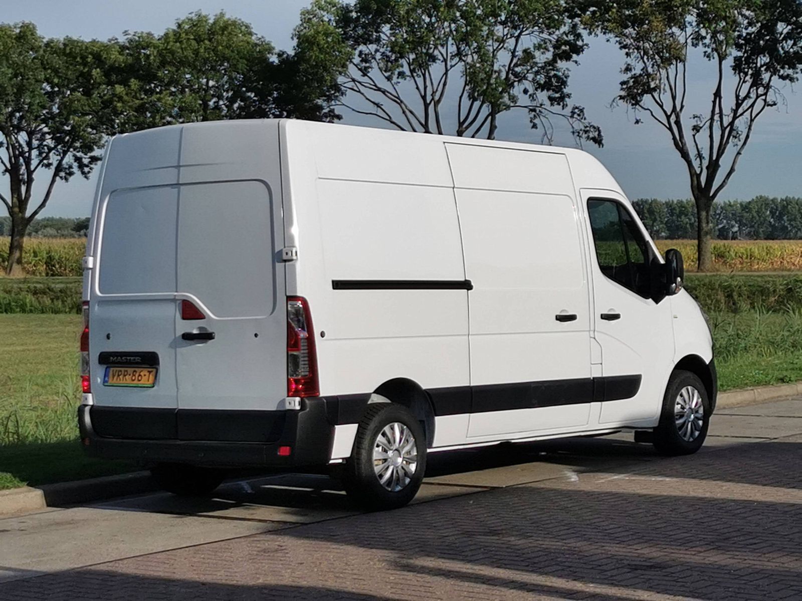 RENAULT MASTER 2.3 - Kleyn Vans
