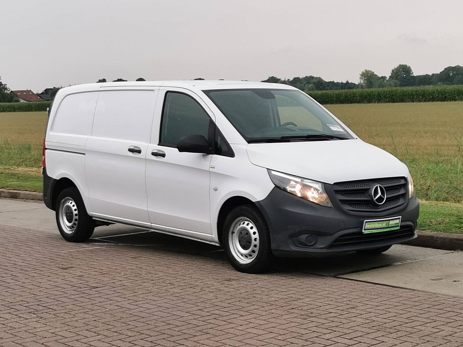 MERCEDES-BENZ VITO 111 - Kleyn Vans