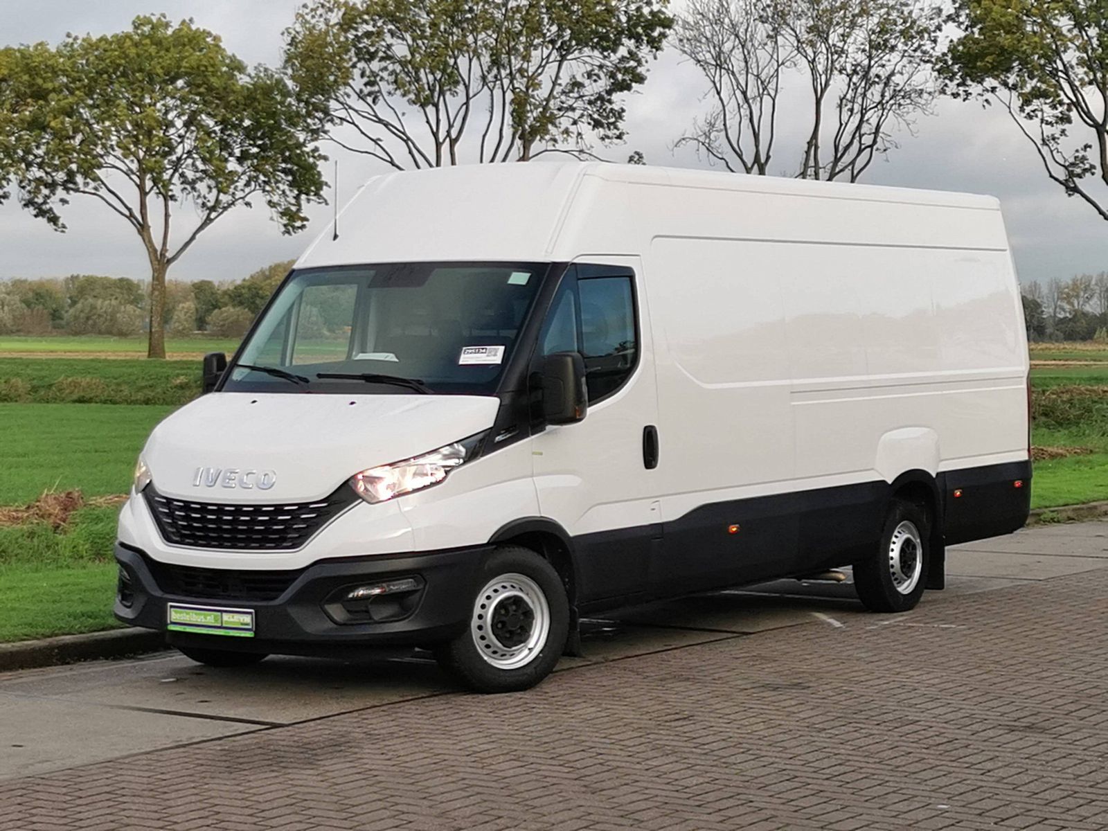 IVECO DAILY 35S16 - Bestelbus