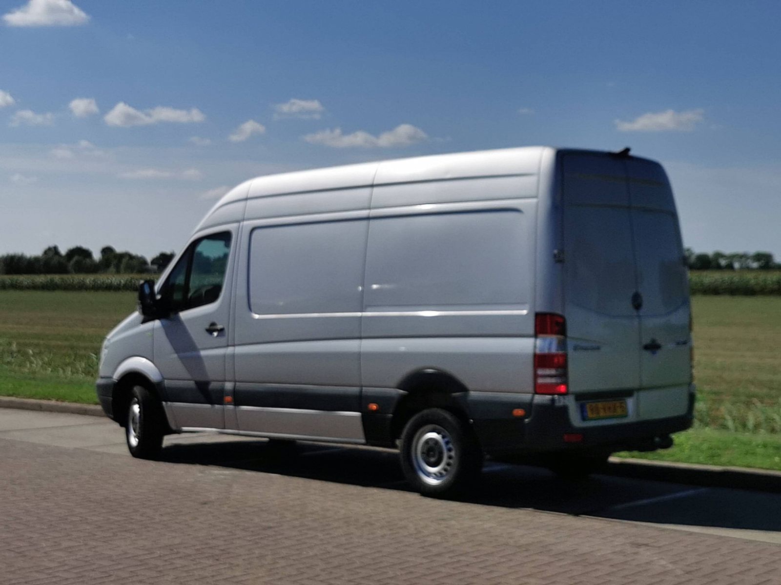 MERCEDES-BENZ SPRINTER 318 - Kleyn Vans