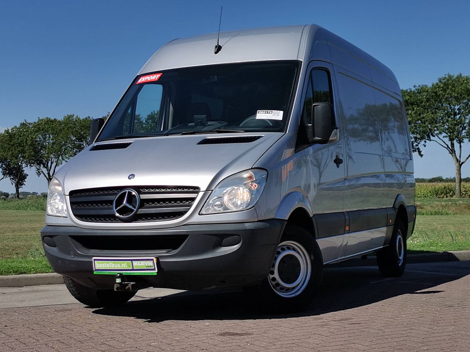 MERCEDES-BENZ SPRINTER 318 - Kleyn Vans