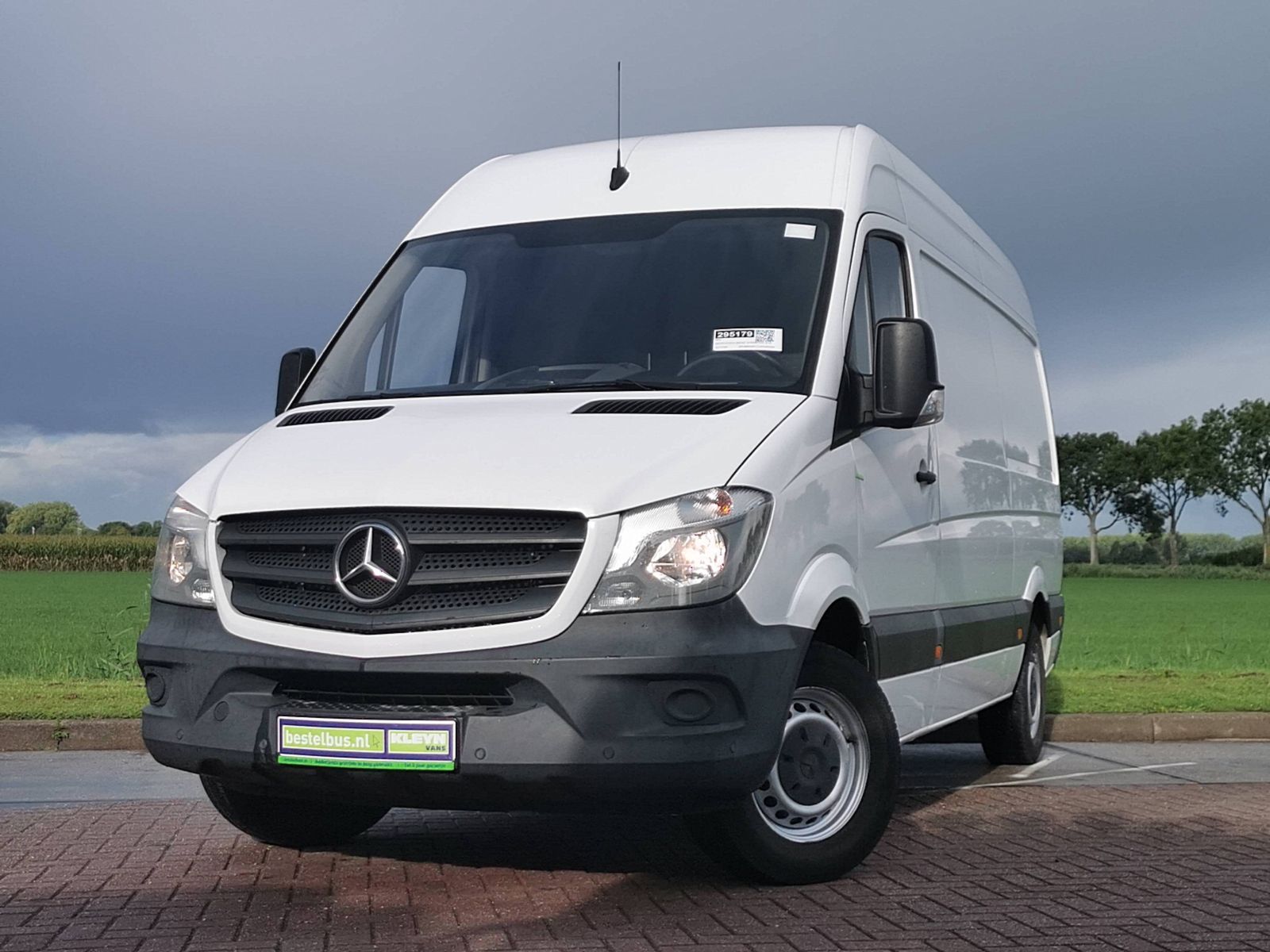 MERCEDES-BENZ SPRINTER 214 - Kleyn Vans