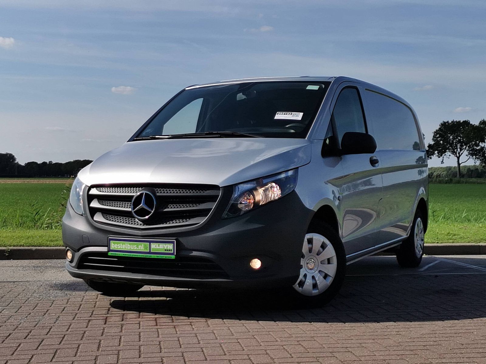 MERCEDES-BENZ VITO 114 - Kleyn Vans