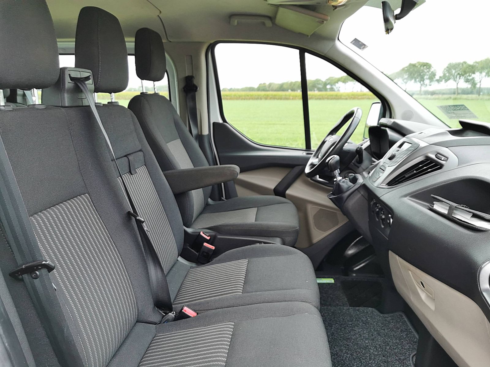 FORD TRANSIT CUSTOM 2.2 - Kleyn Vans