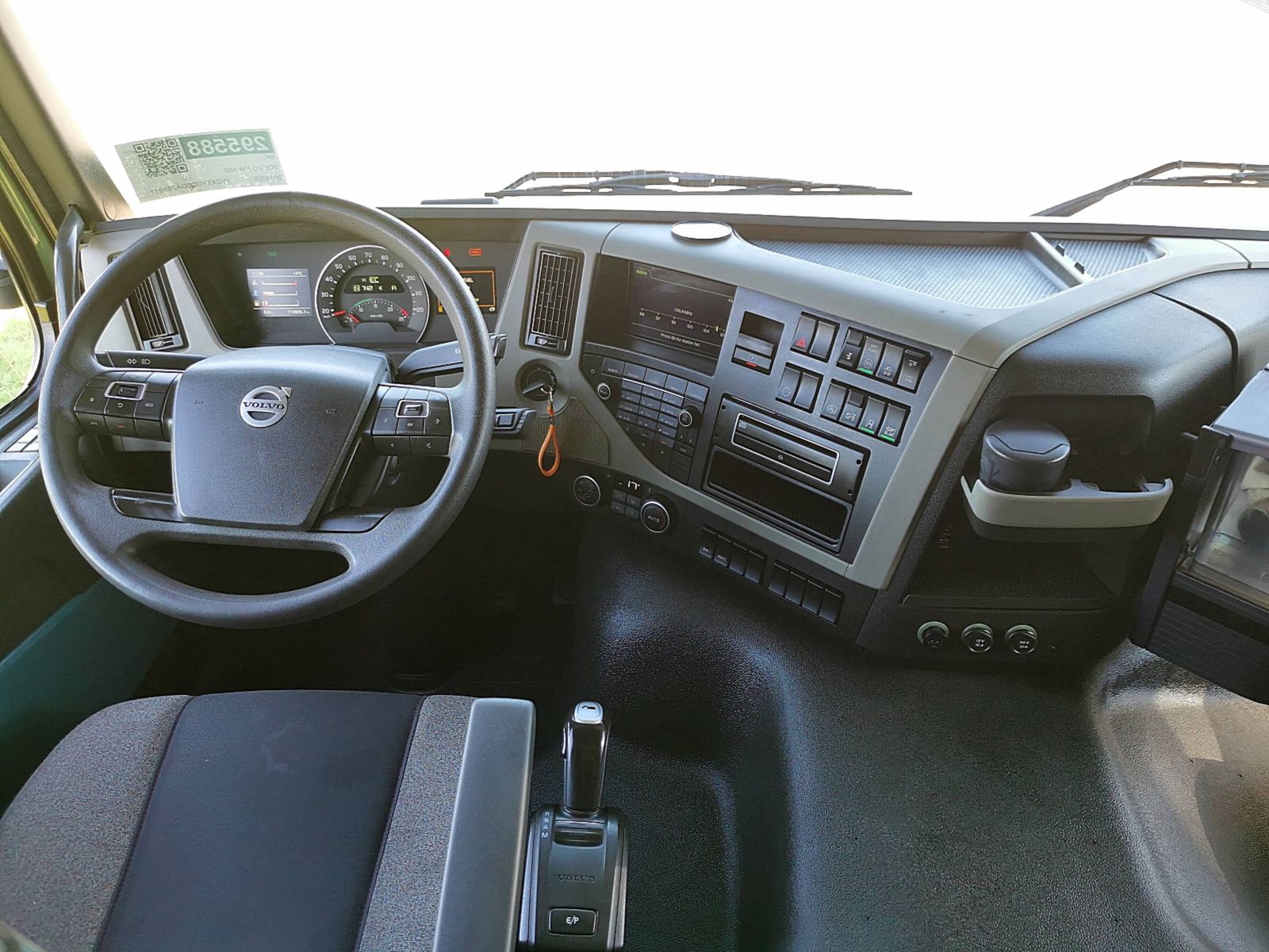 VOLVO FM 460 - Kleyn Vans