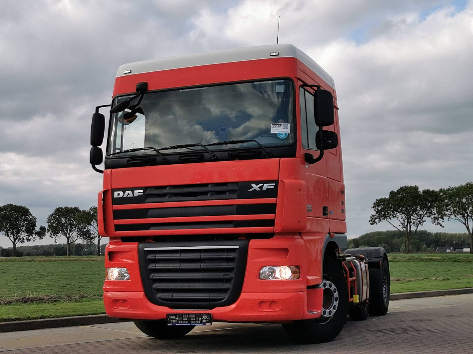 DAF XF 105.410 - Kleyn Trucks