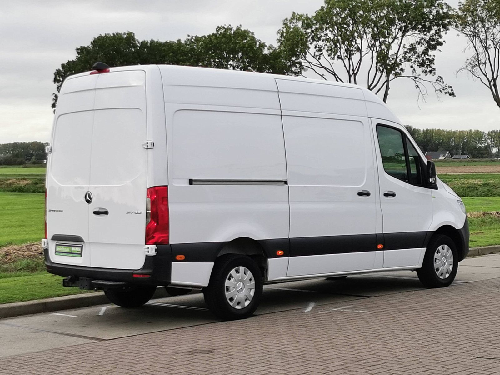 MERCEDES-BENZ SPRINTER 317 - Kleyn Vans