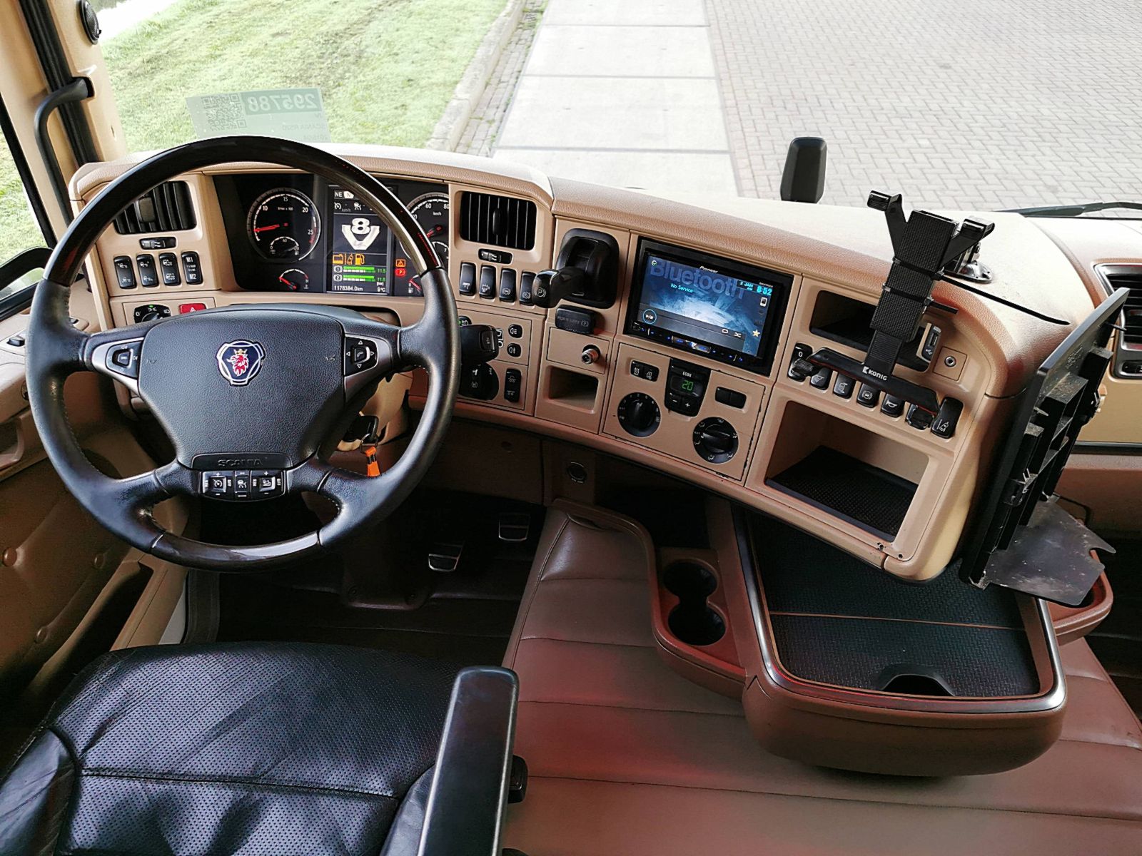 SCANIA R520 - Kleyn Vans