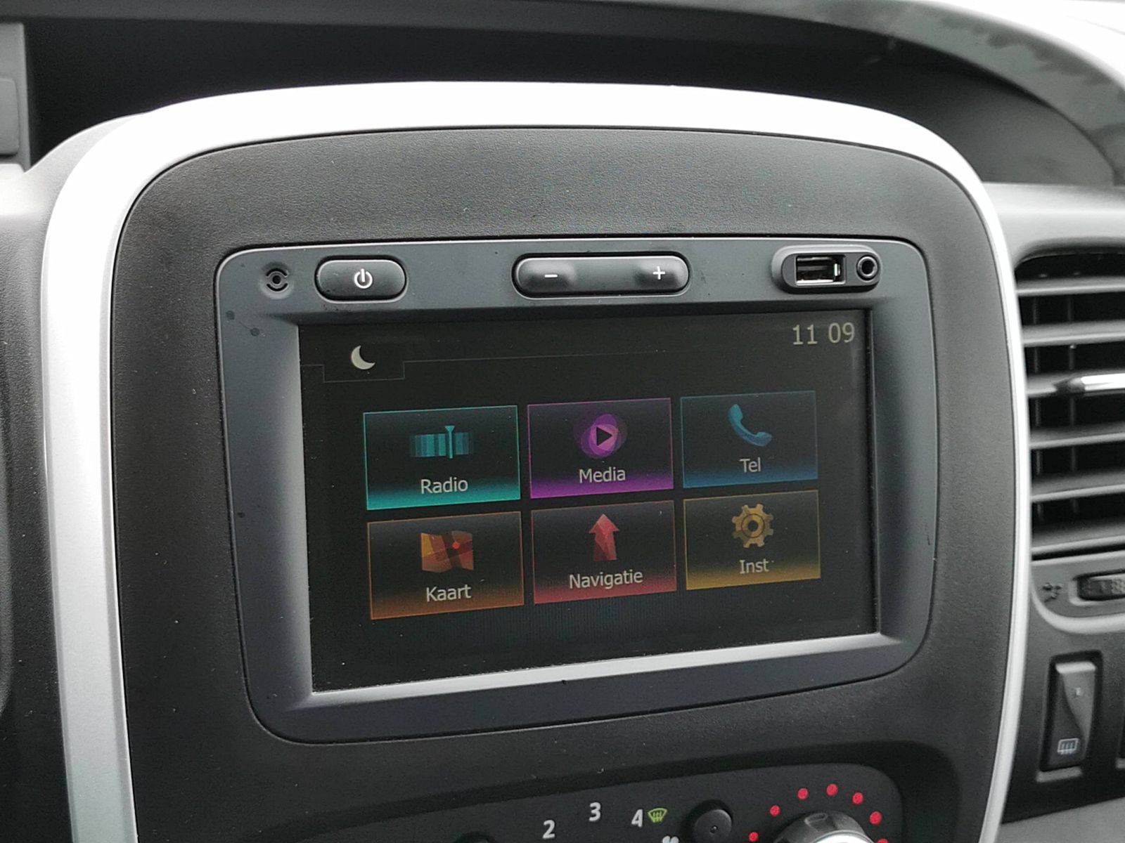 RENAULT TRAFIC 2.0 DCI - Bestelbus