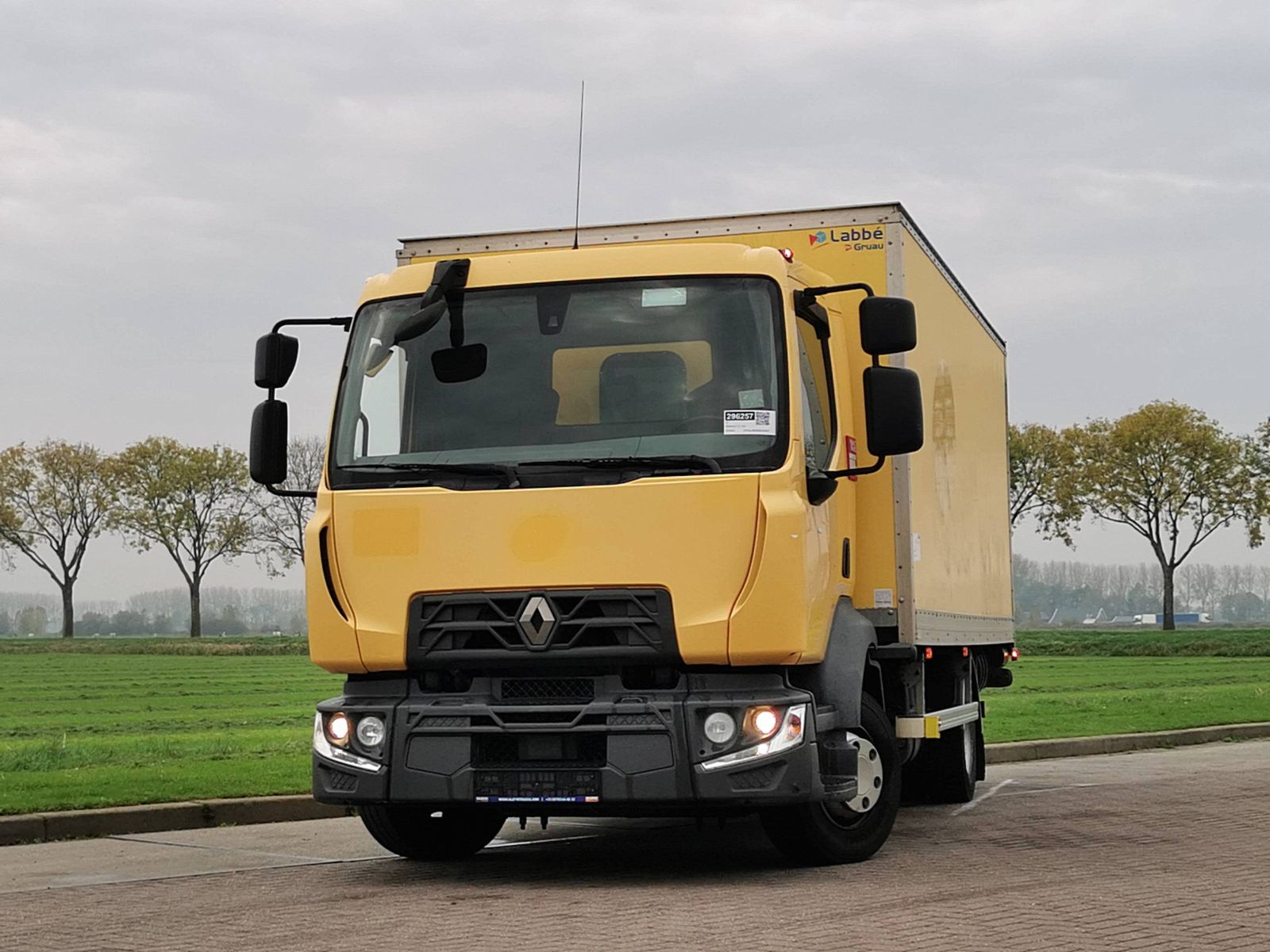 RENAULT D 220 - Kleyn Trucks