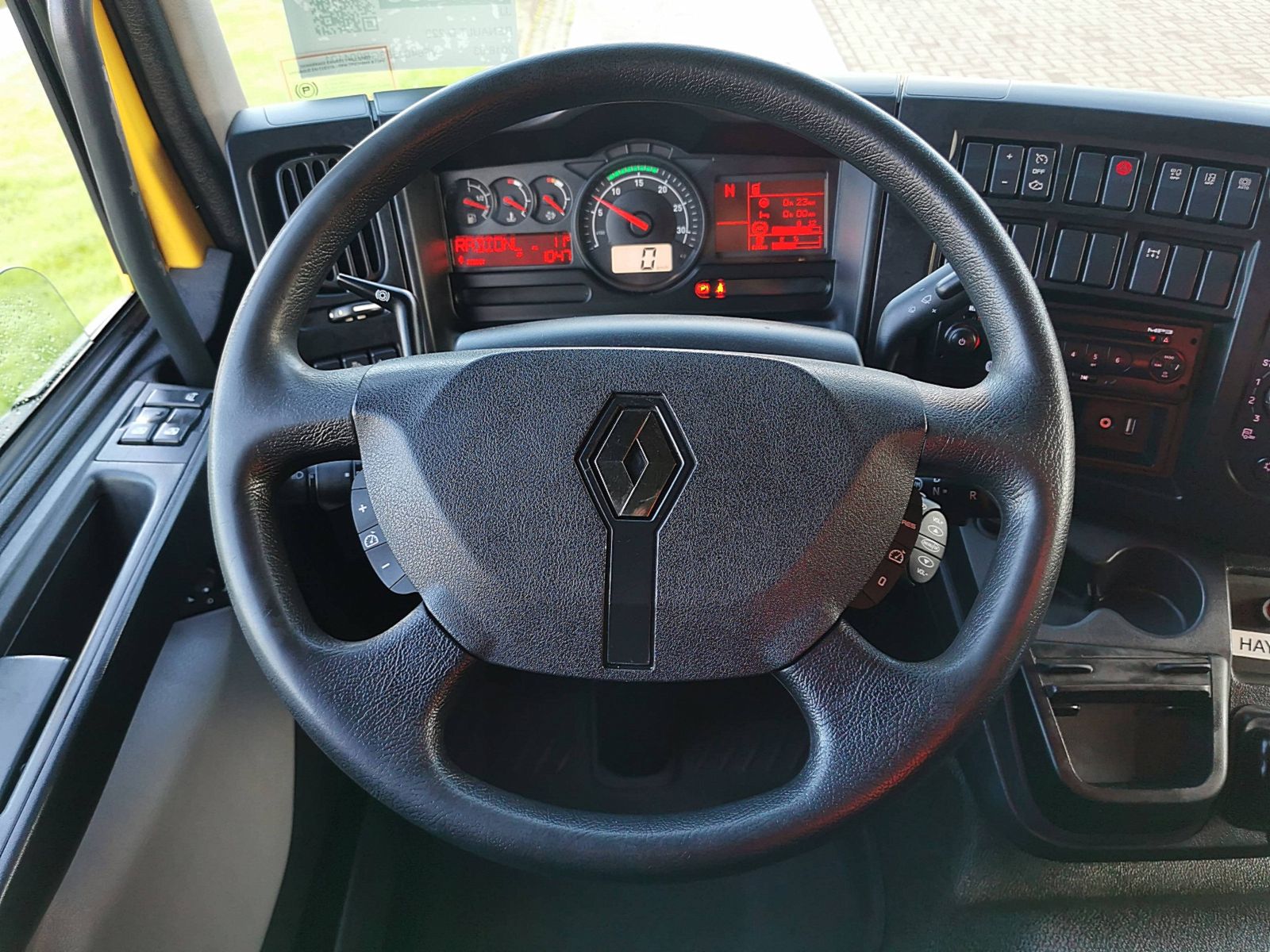 RENAULT D 220 - Kleyn Trucks
