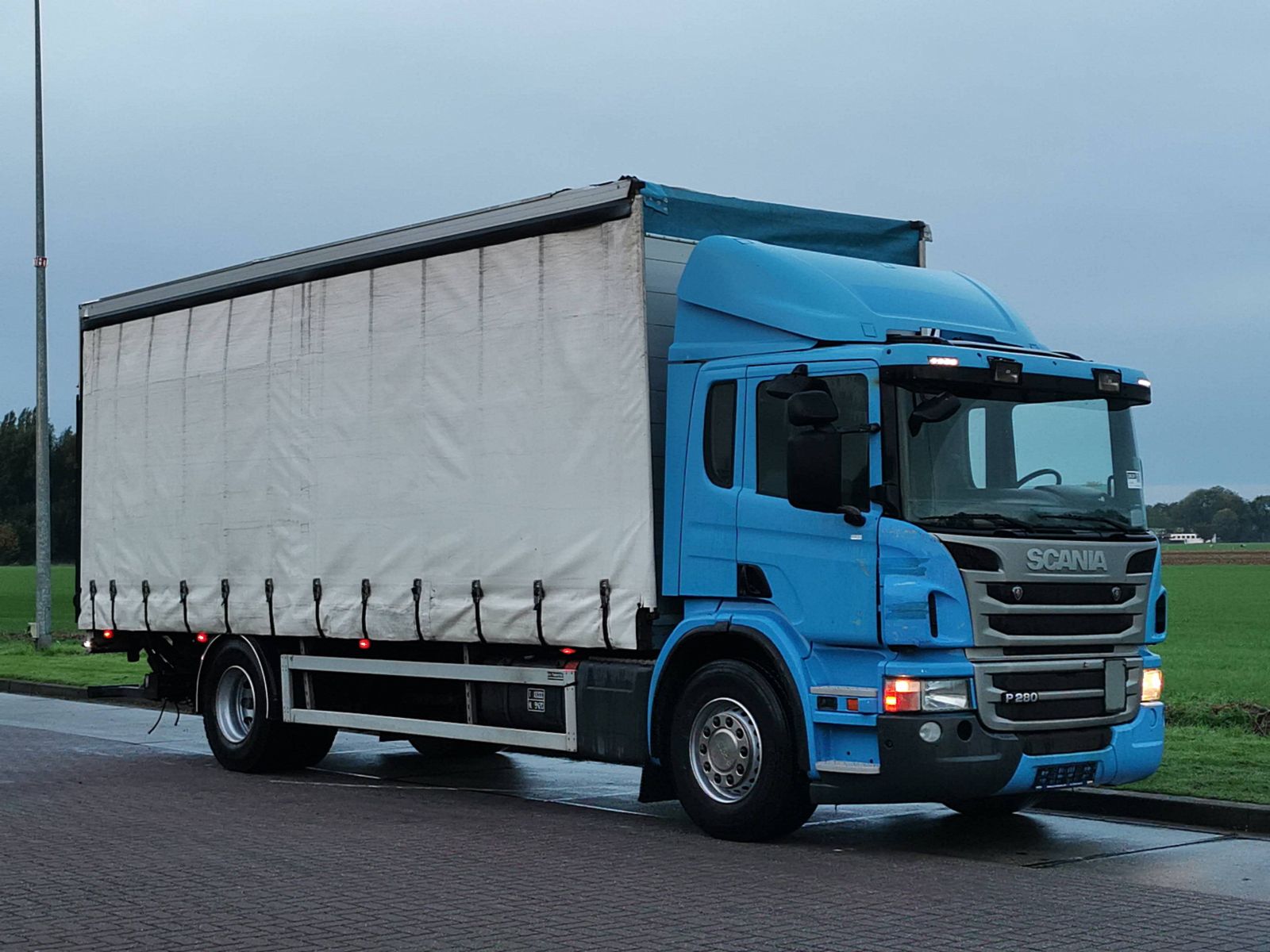 SCANIA P280 - Kleyn Vans