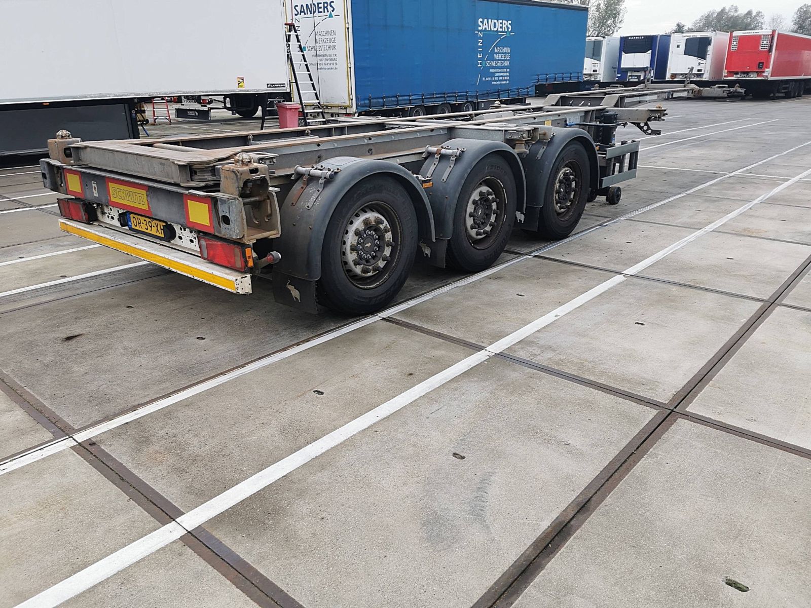 SCHMITZ SCF 24 - Kleyn Trucks