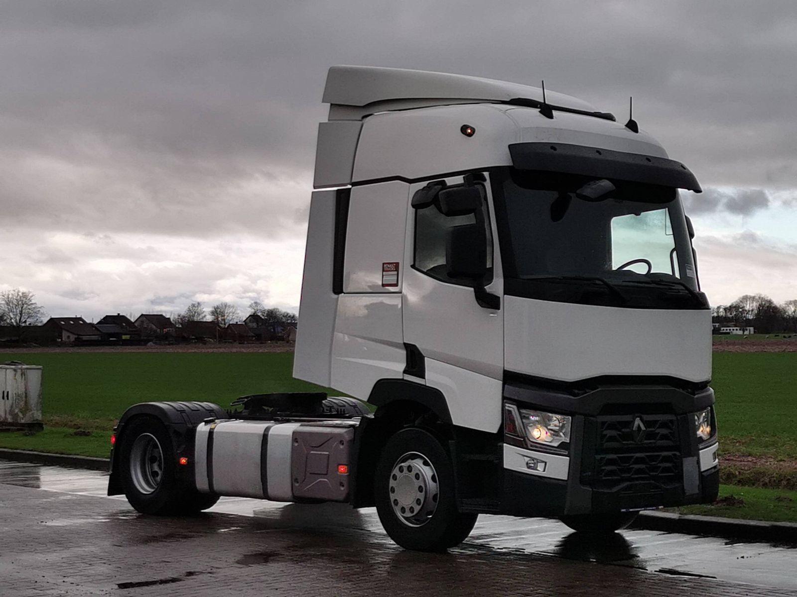 RENAULT T 460 - Kleyn Trucks