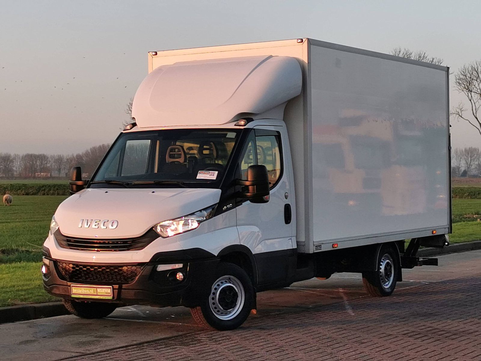 IVECO DAILY 35S14 - Kleyn Vans