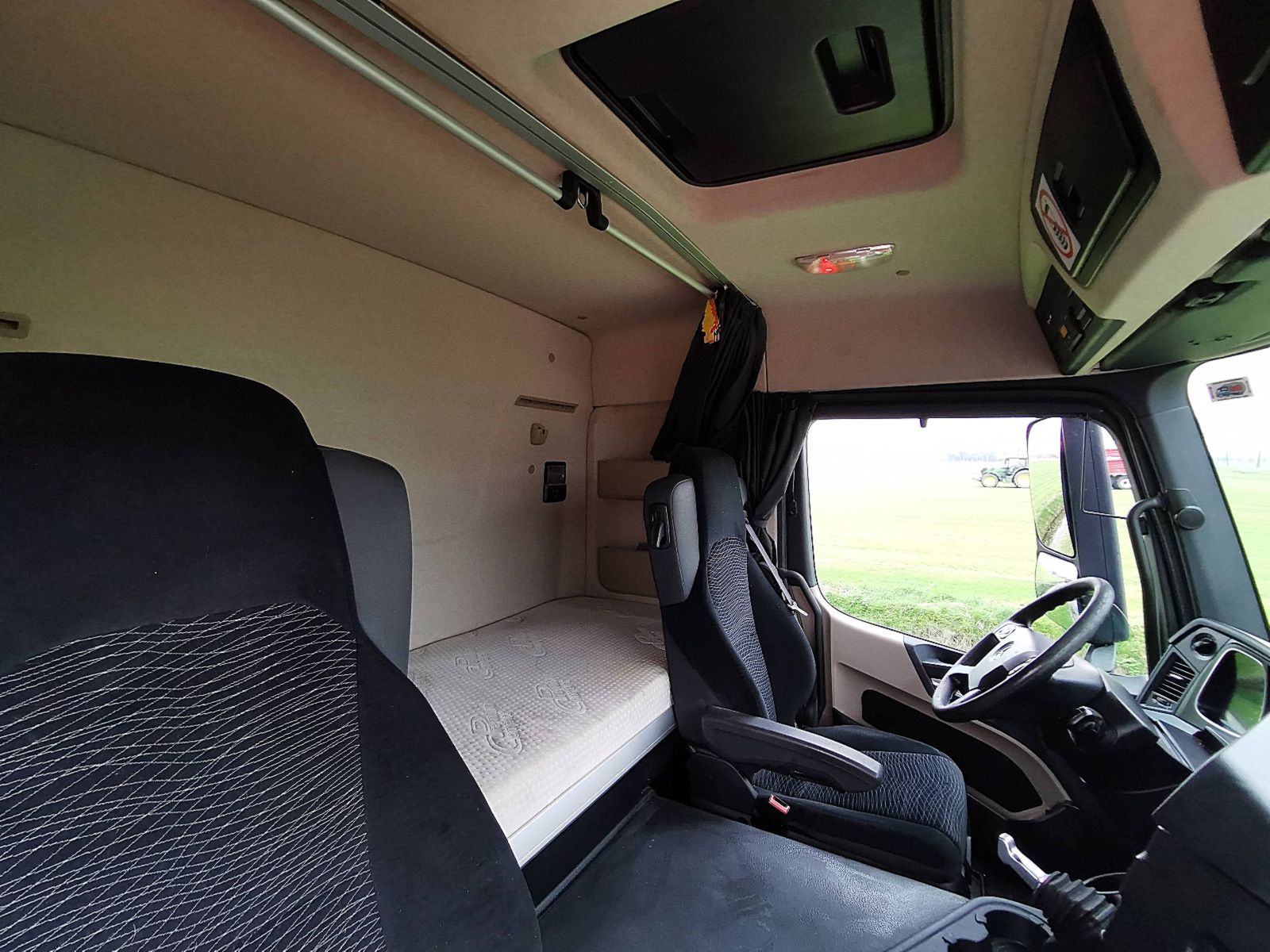 MERCEDES-BENZ ACTROS 1843 - Kleyn Trucks