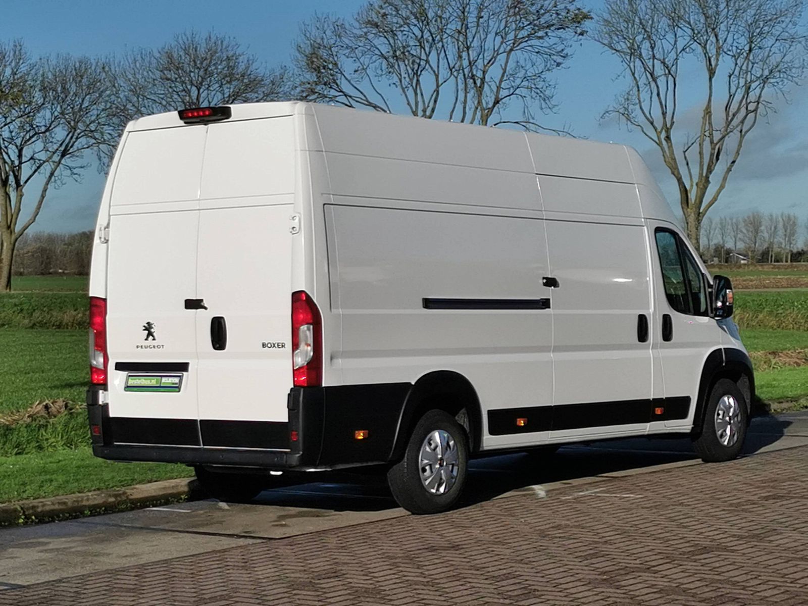 PEUGEOT BOXER 2.2 - Bestelbus