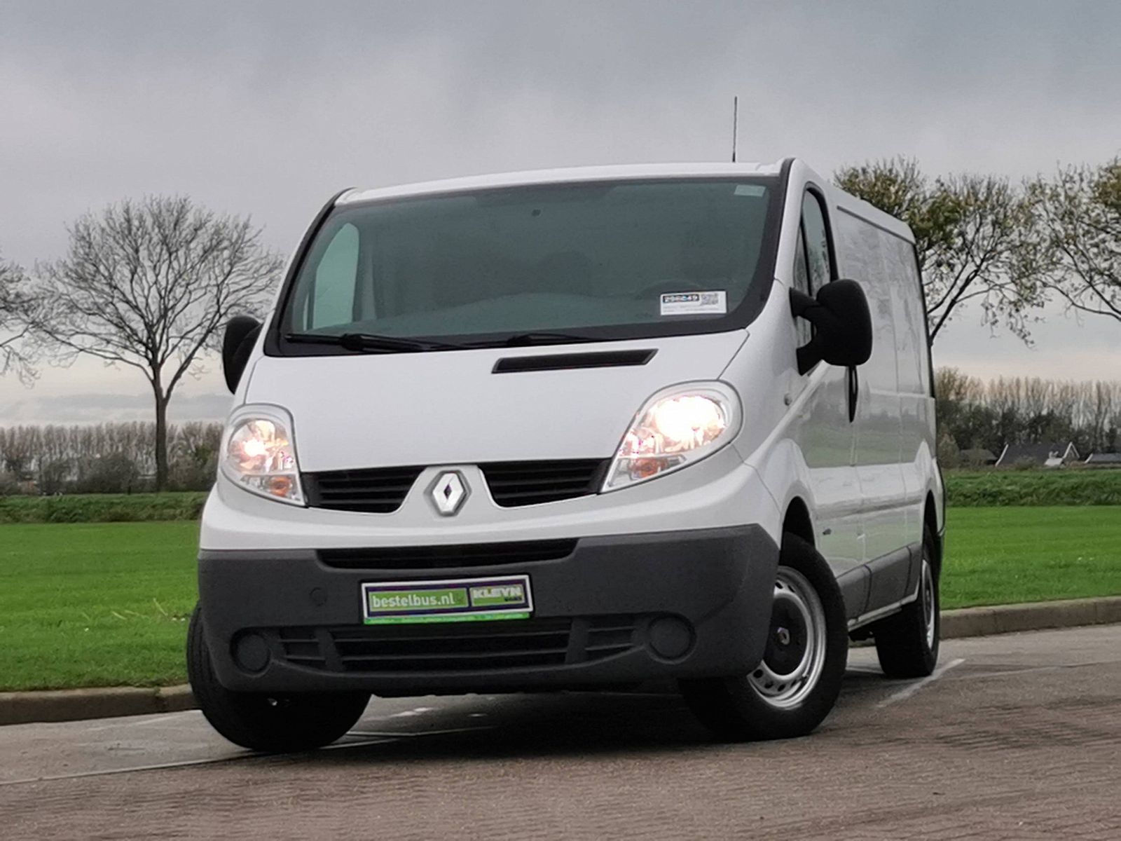 RENAULT TRAFIC 2.0 DCI - Kleyn Vans