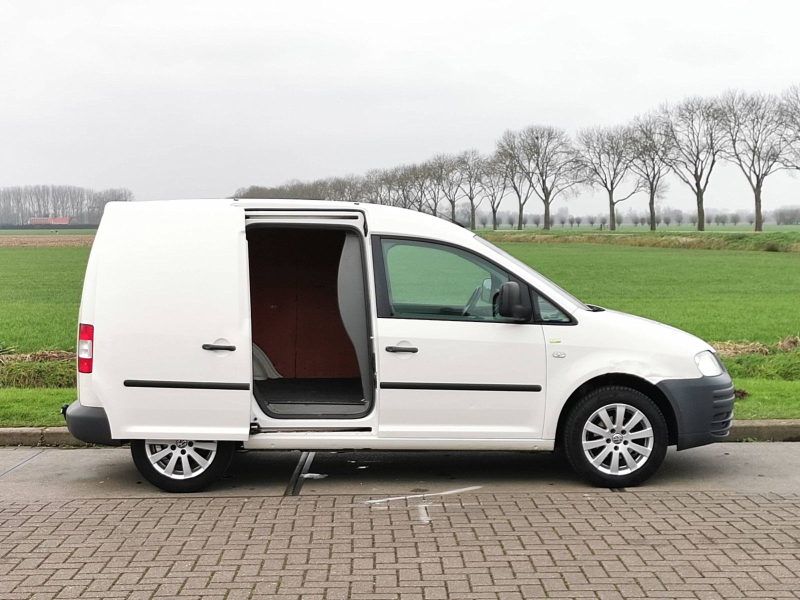 VOLKSWAGEN CADDY 2.0 - Kleyn Vans