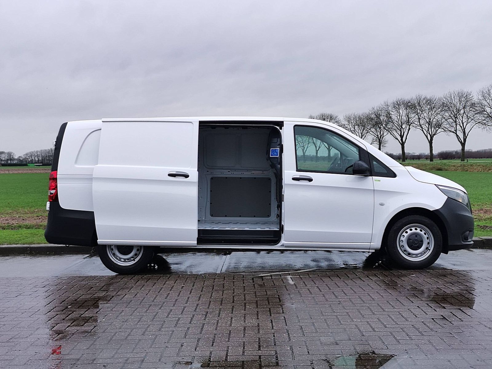 MERCEDES-BENZ VITO 116 - Camionette