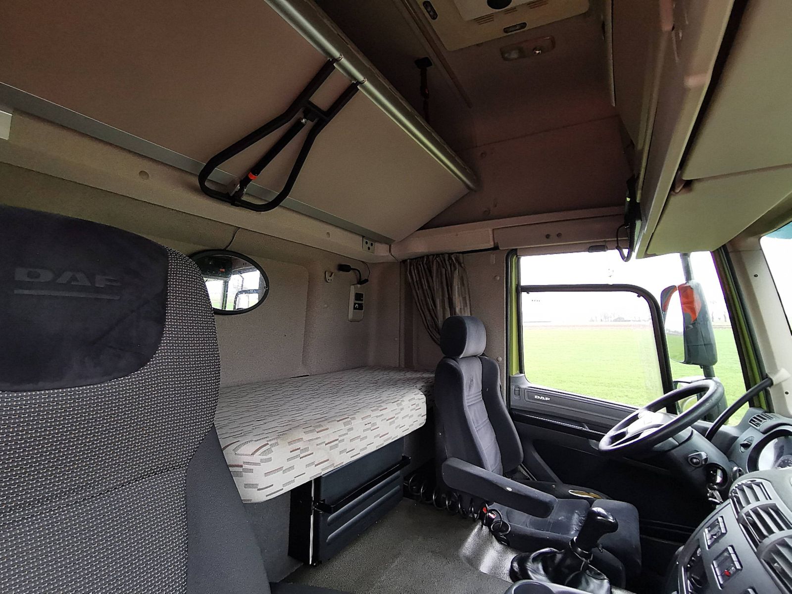 DAF CF 330 - Kleyn Trucks