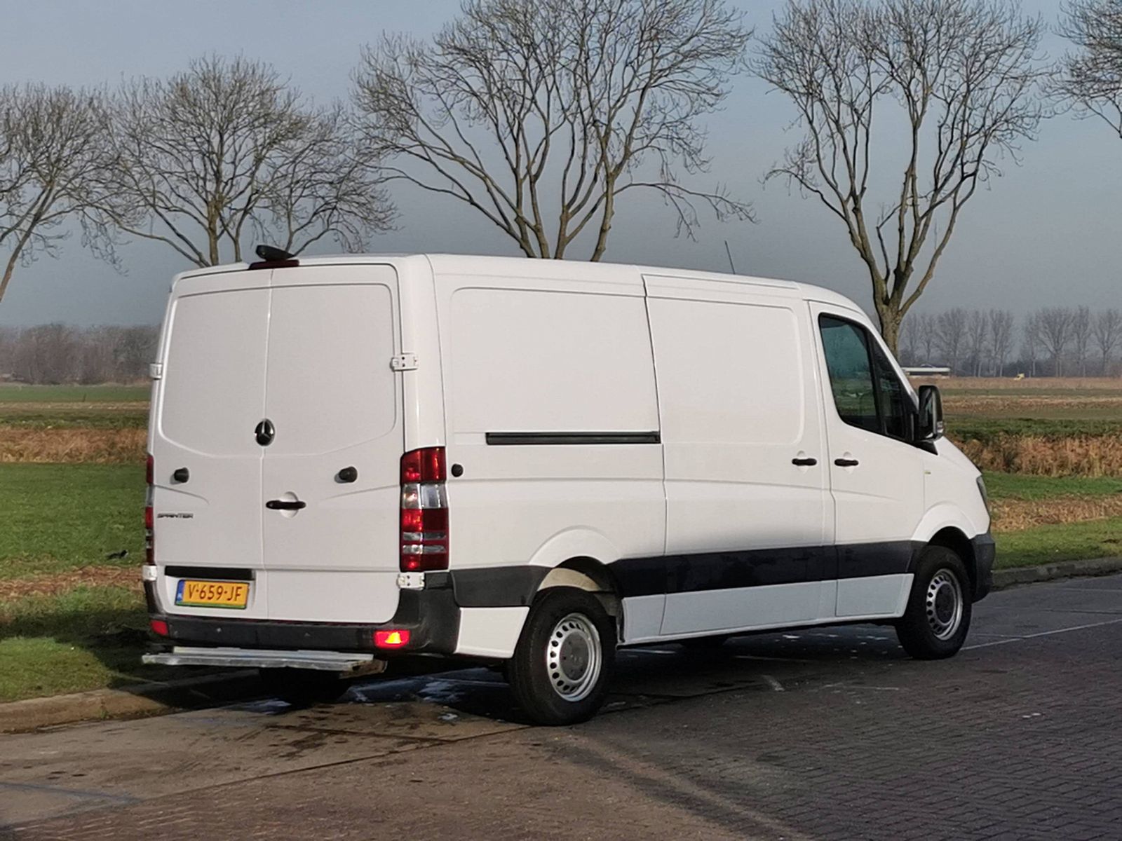MERCEDES-BENZ SPRINTER 213 - Kleyn Vans