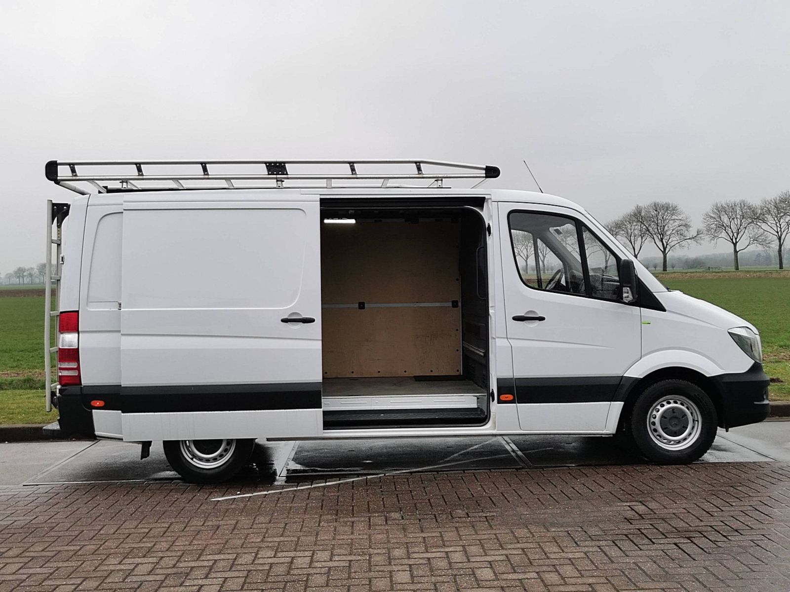 MERCEDES-BENZ SPRINTER 316 - Kleyn Vans