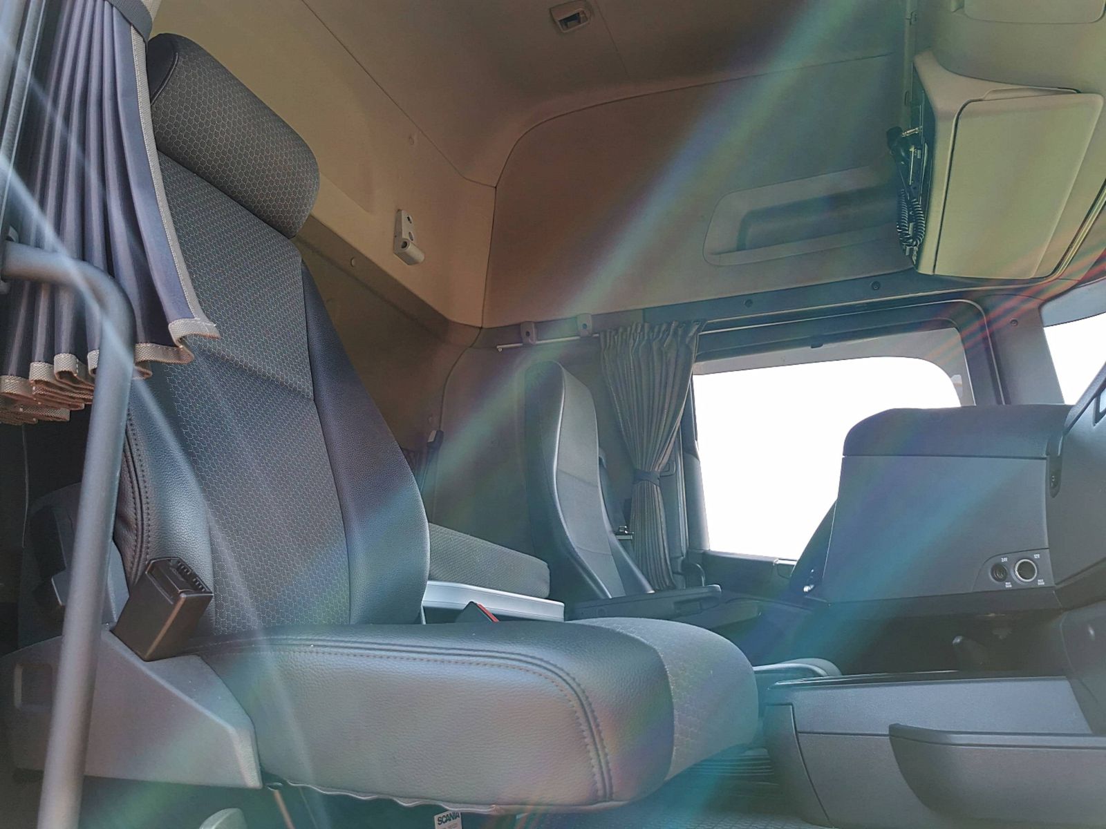 SCANIA R450 - Kleyn Vans