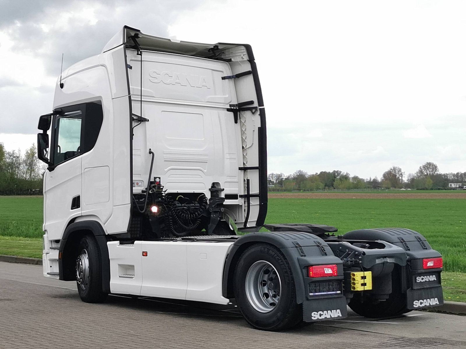 SCANIA R450 - Kleyn Vans