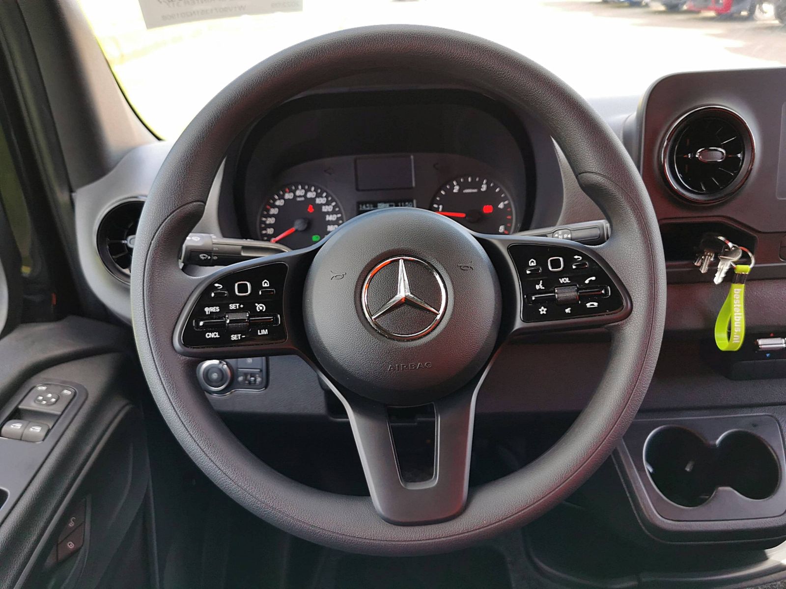 MERCEDES-BENZ SPRINTER 317 - Kleyn Vans