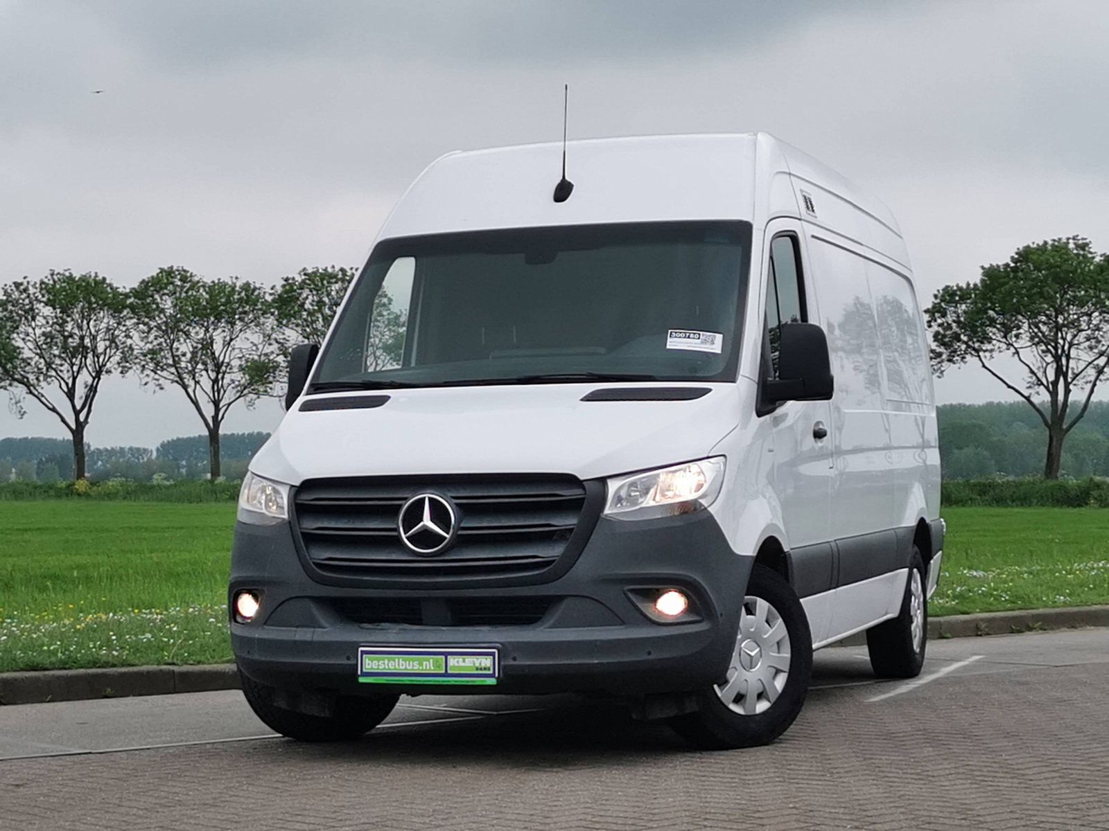 MERCEDES-BENZ SPRINTER 316 - Kleyn Vans