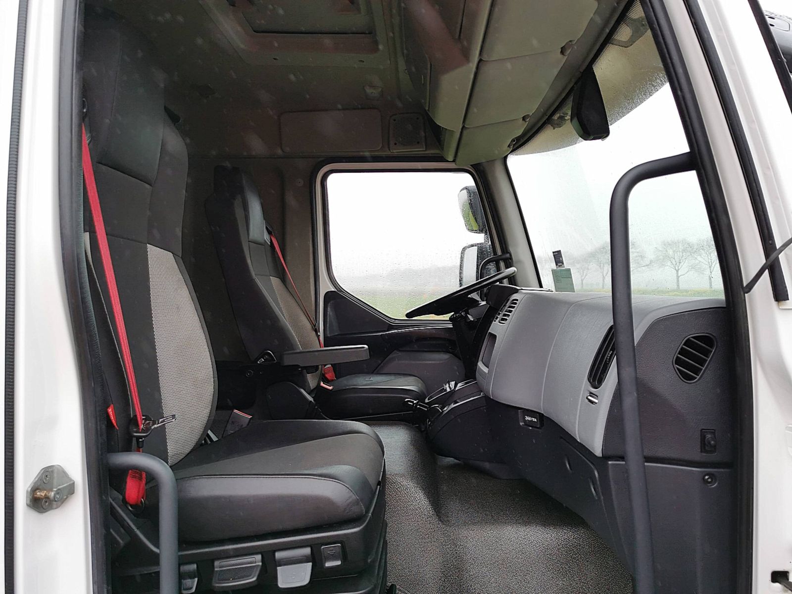 RENAULT D 250 - Kleyn Trucks