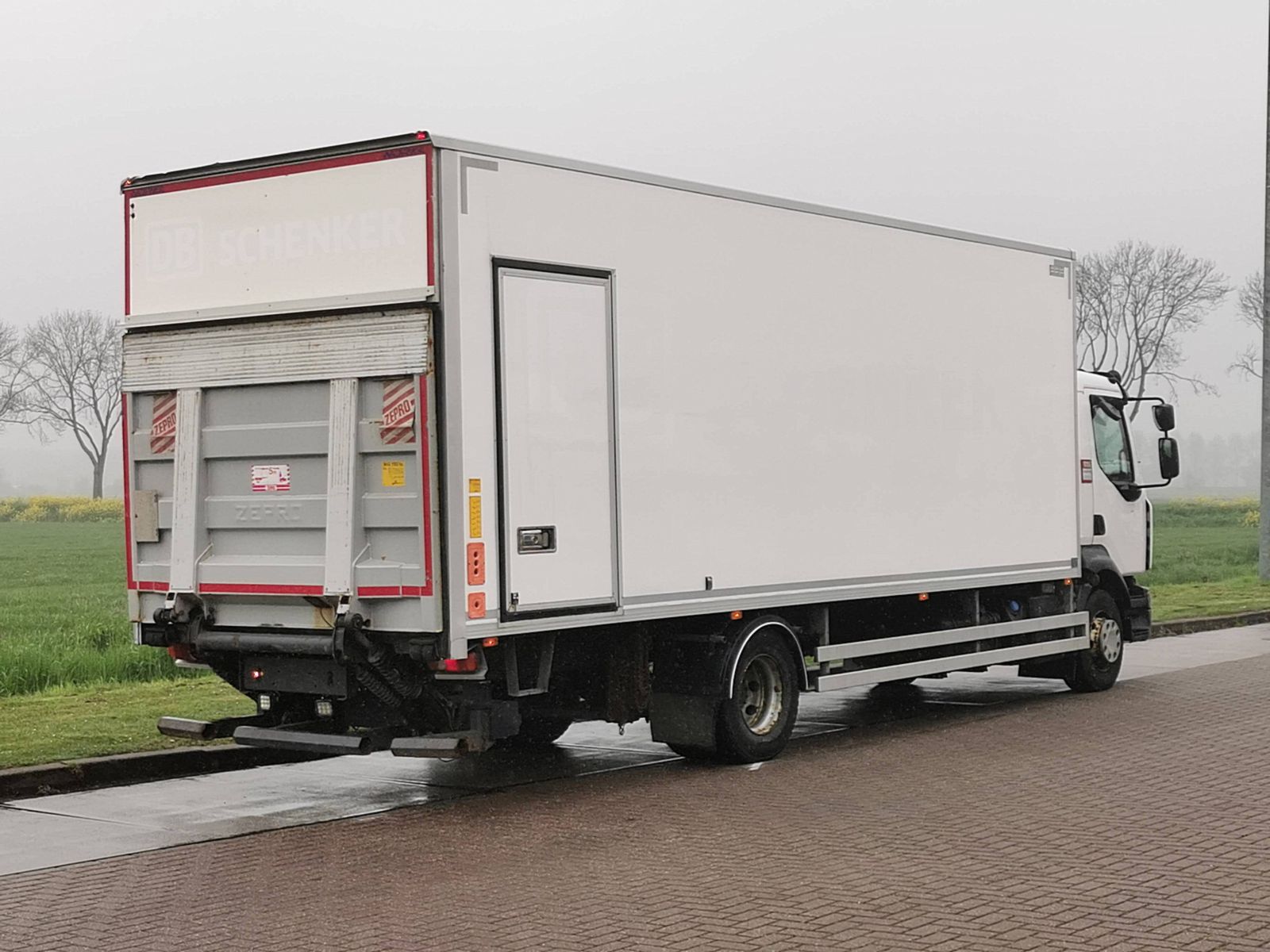 RENAULT D 250 - Kleyn Trucks