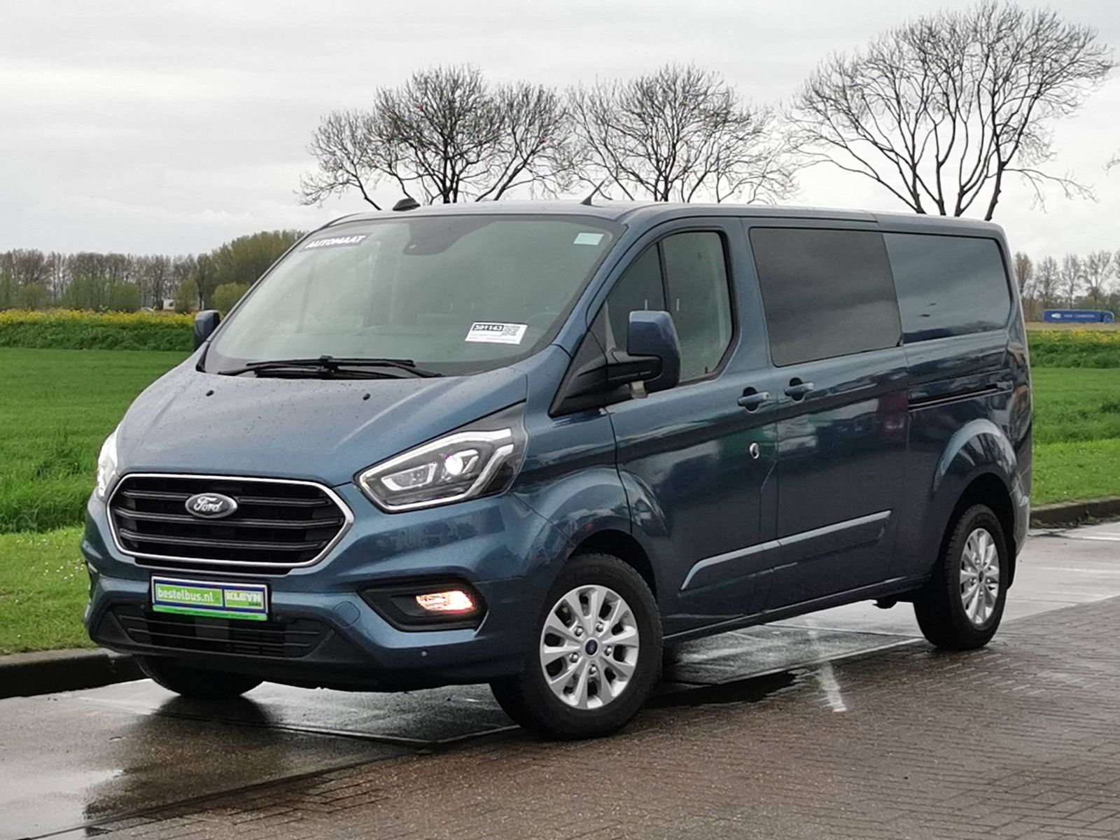 FORD TRANSIT CUSTOM - Bestelbus