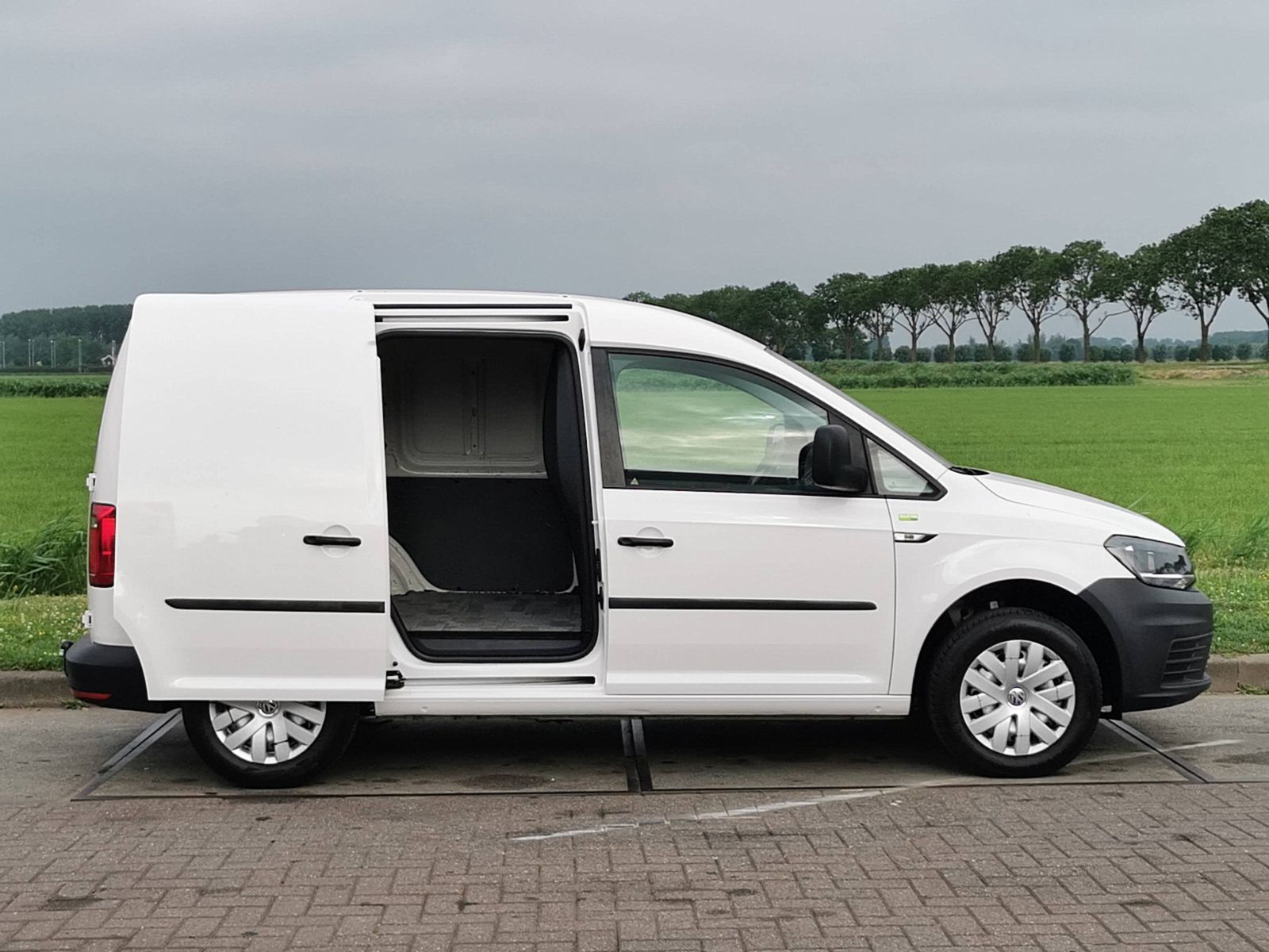 VOLKSWAGEN CADDY 2.0 - Kleyn Vans