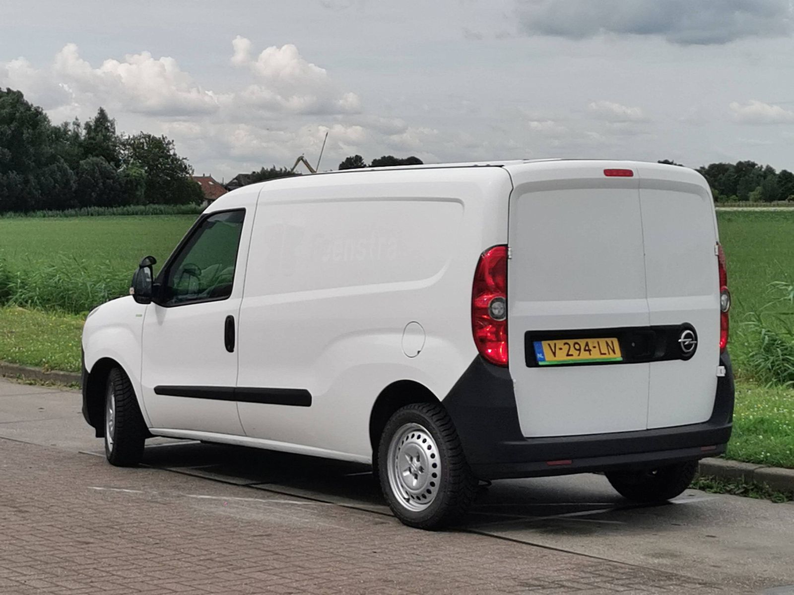 OPEL COMBO 1.6 - Kleyn Vans