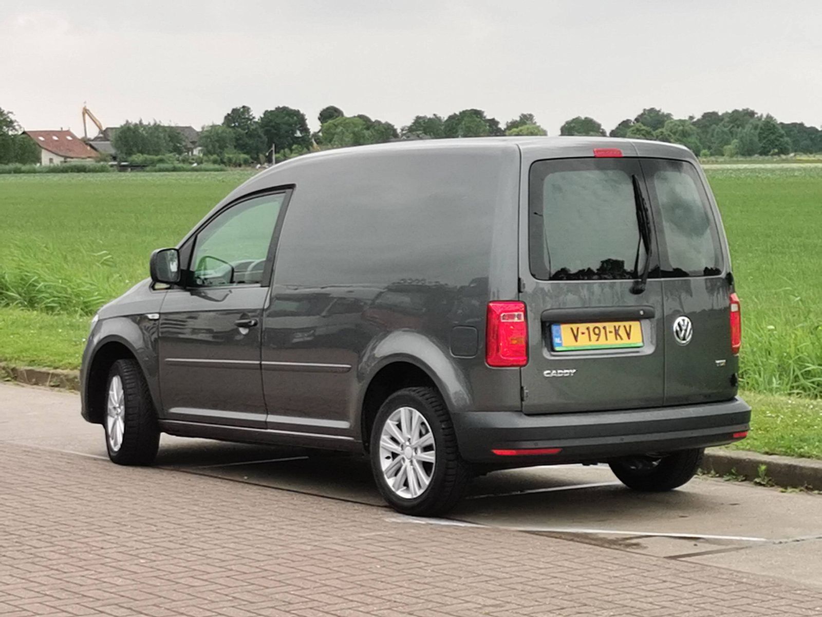 VOLKSWAGEN CADDY 2.0 - Kleyn Vans