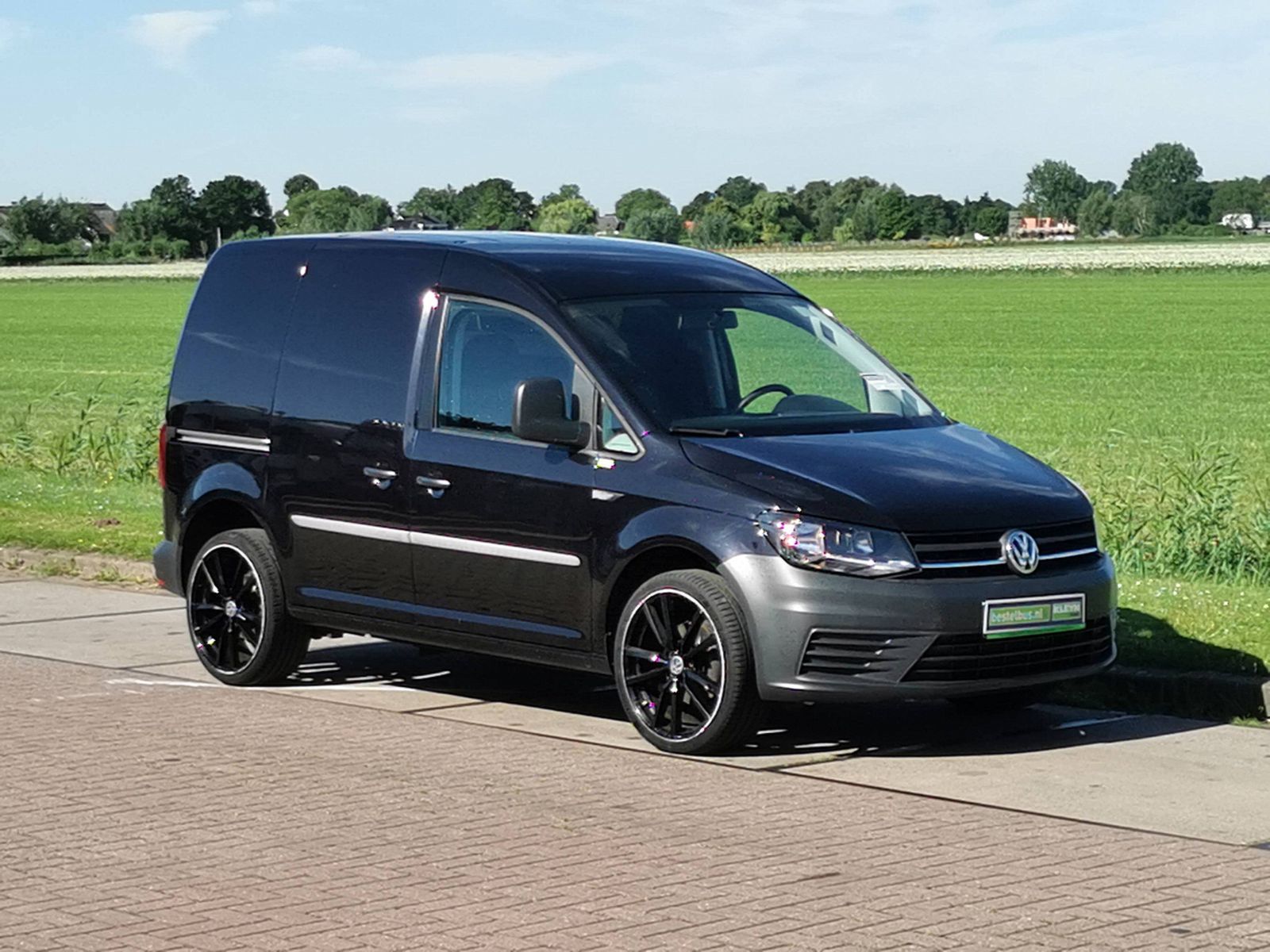 VOLKSWAGEN CADDY 2.0 - Kleyn Vans