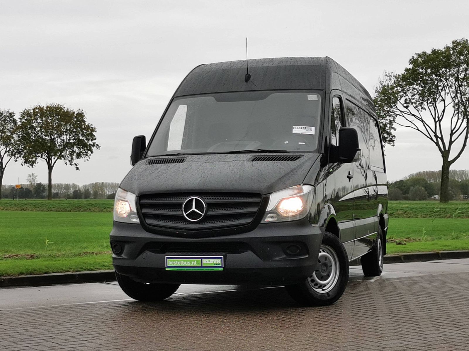 MERCEDES-BENZ SPRINTER 211 - Kleyn Vans