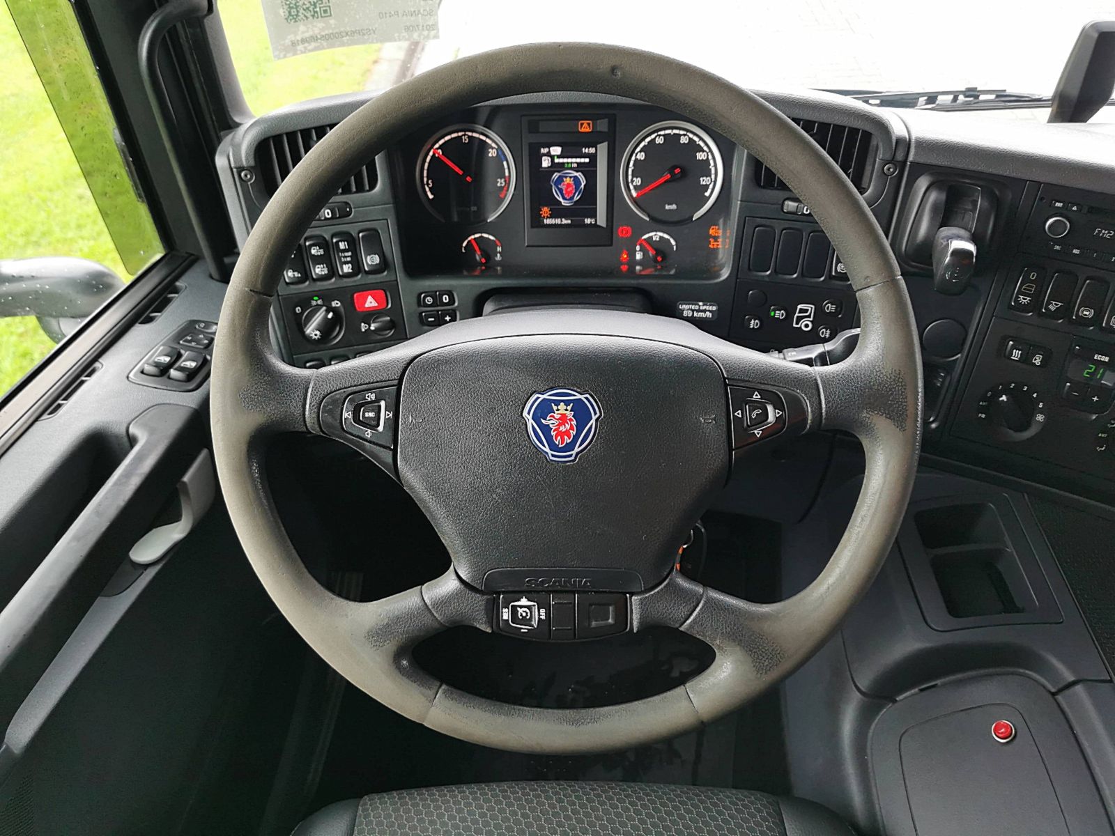 SCANIA P410 - Kleyn Trucks