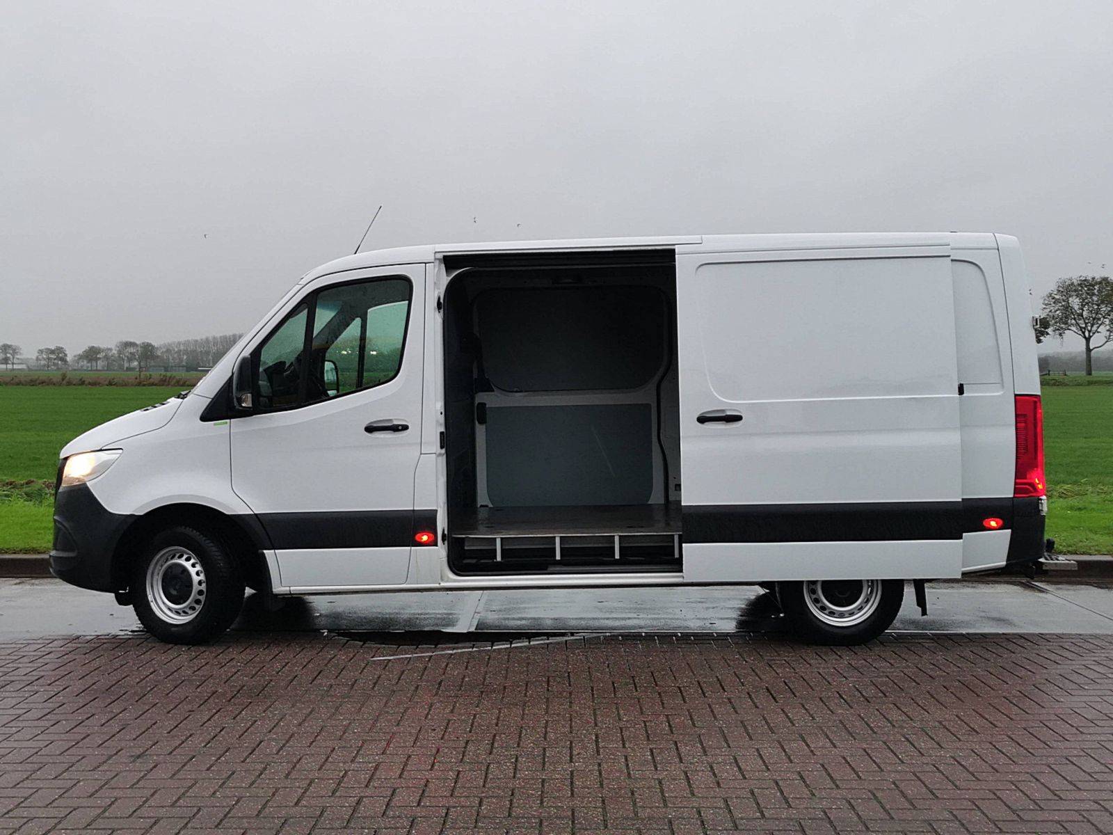 MERCEDES-BENZ SPRINTER 316 - Kleyn Vans