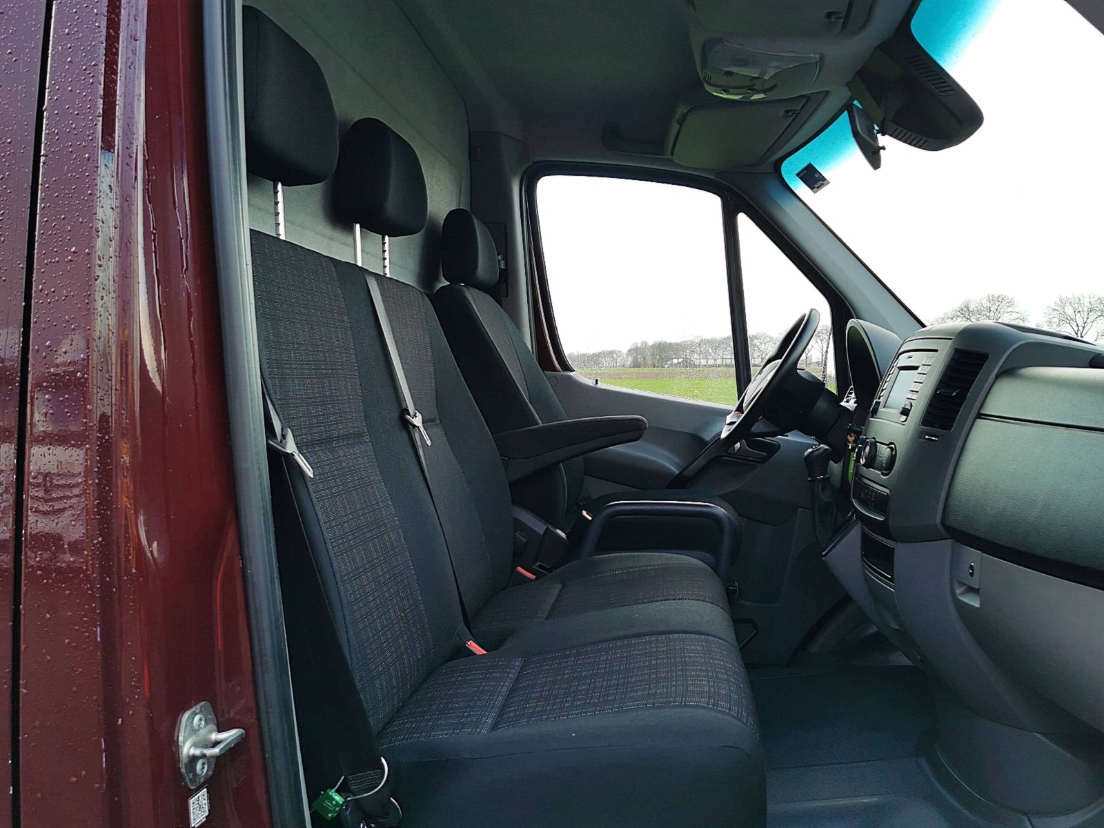 MERCEDES-BENZ SPRINTER 210 - Kleyn Vans