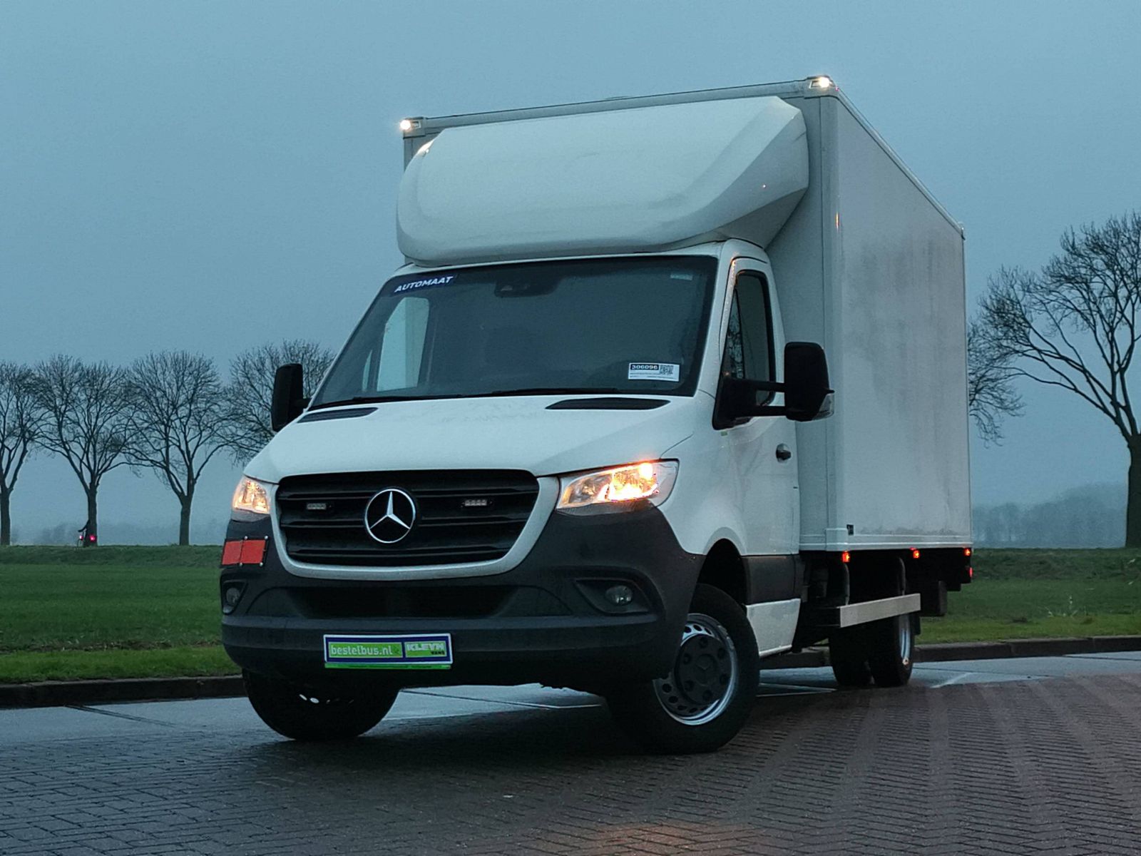 MERCEDES-BENZ SPRINTER 516 - Kleyn Vans