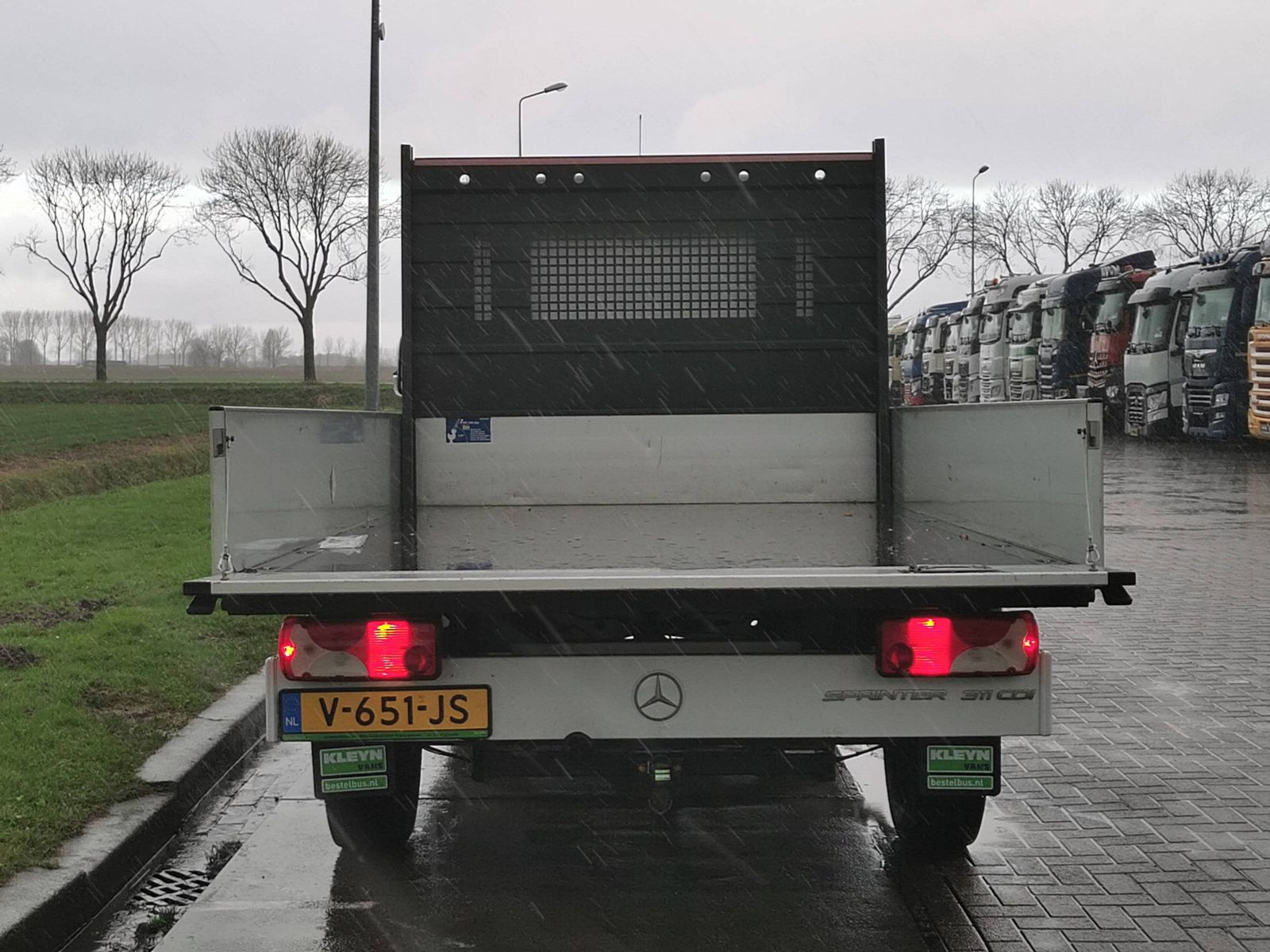 MERCEDES-BENZ SPRINTER 311 - Kleyn Vans