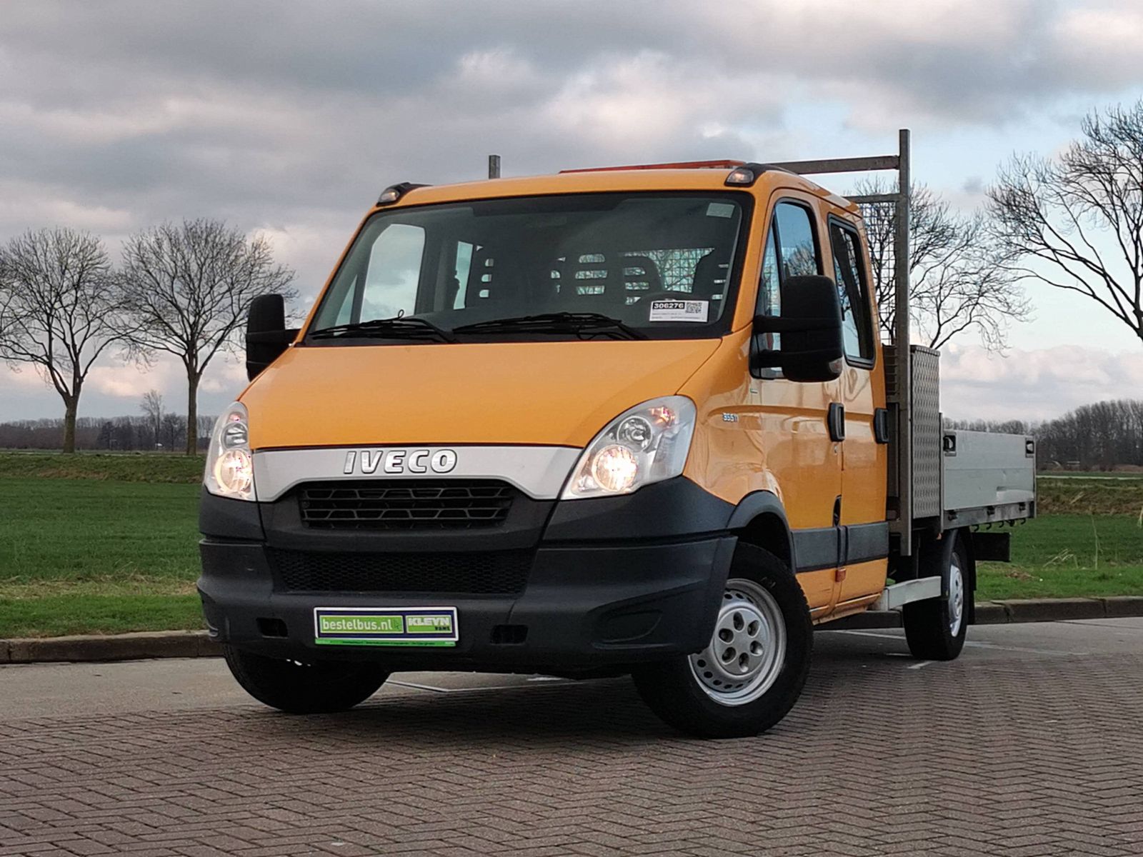 IVECO DAILY 35 S 11 - Bestelbus