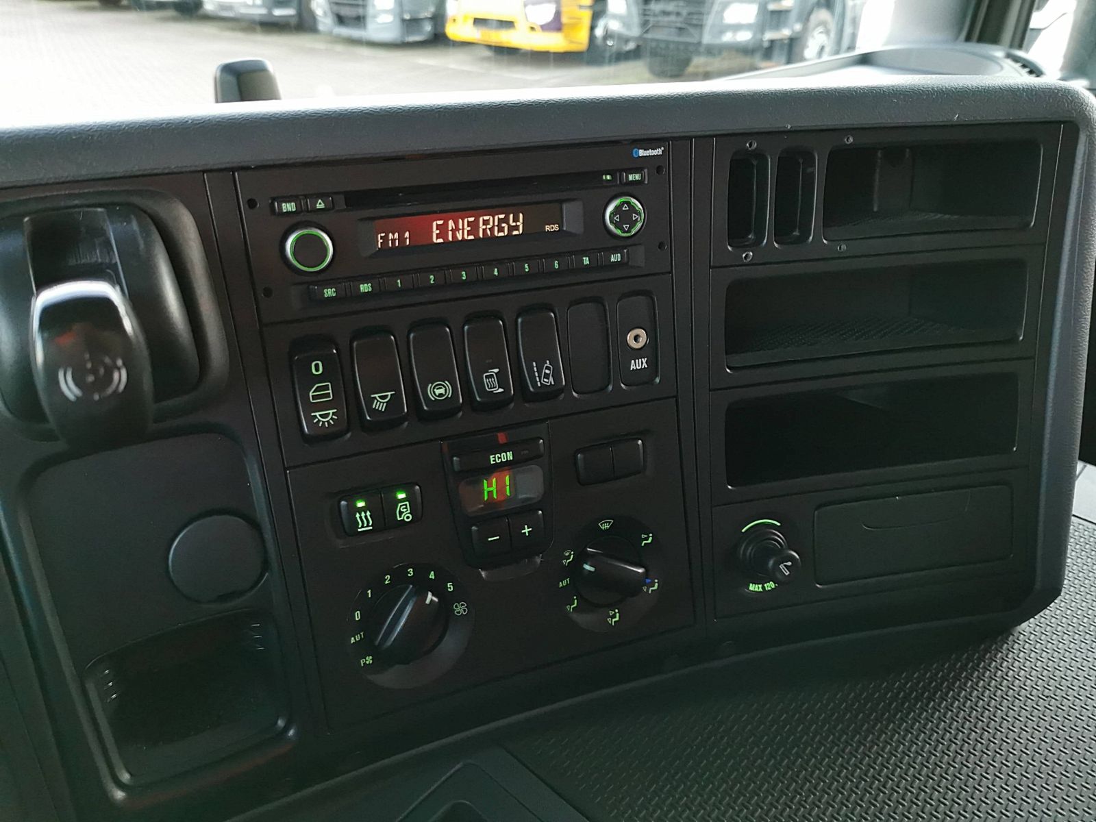 SCANIA P410 - Kleyn Trucks