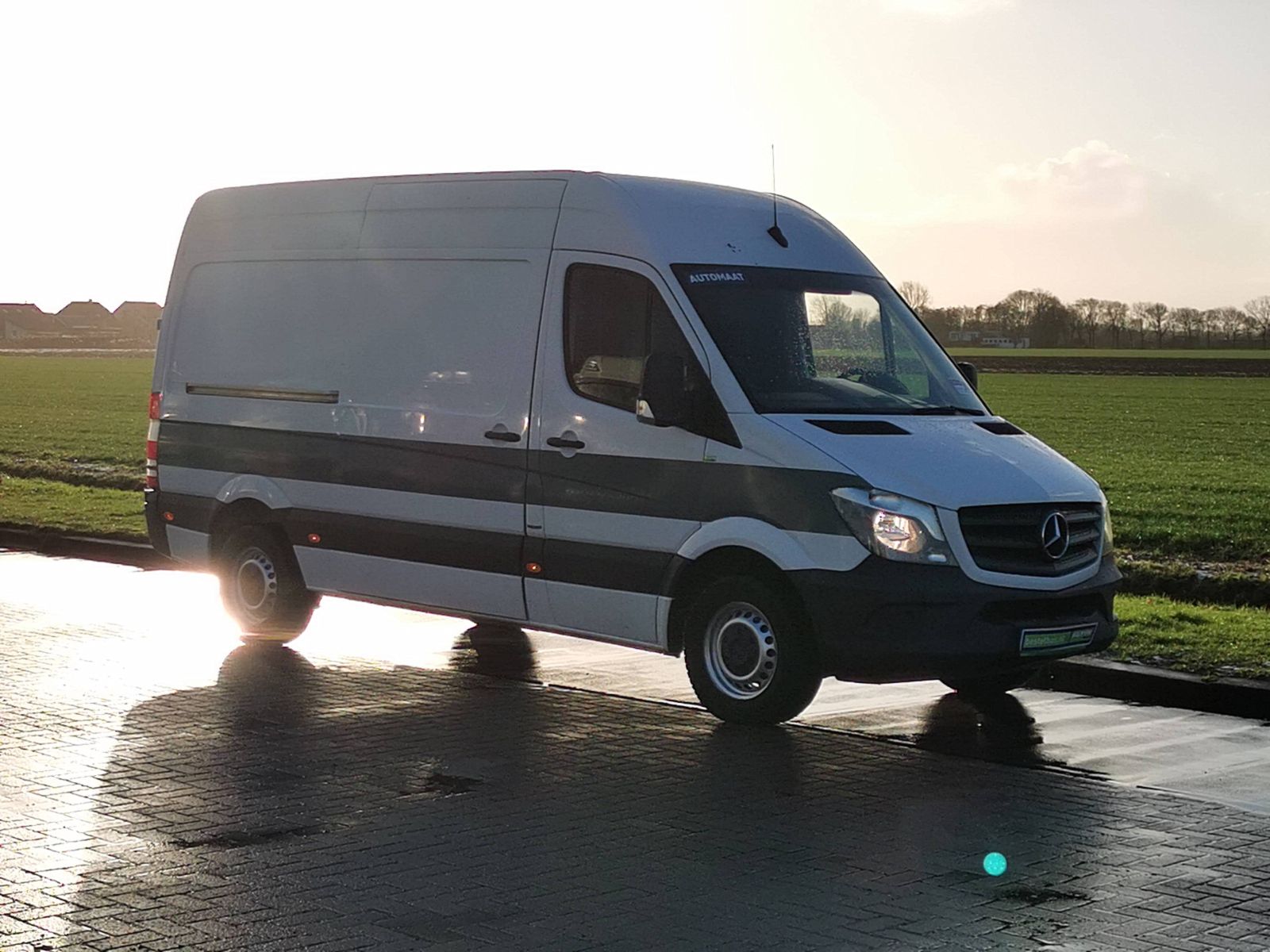 MERCEDES-BENZ SPRINTER 211 - Kleyn Vans
