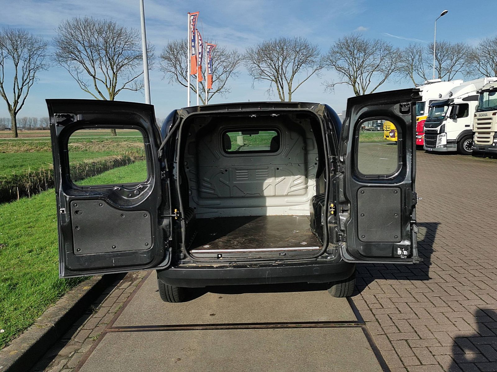 CITROEN NEMO 1.4 - Kleyn Vans