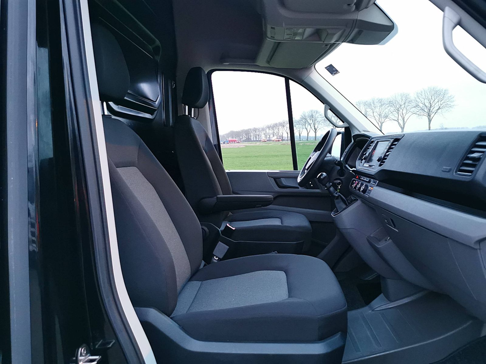 VOLKSWAGEN CRAFTER 35 2.0 - Bestelbus